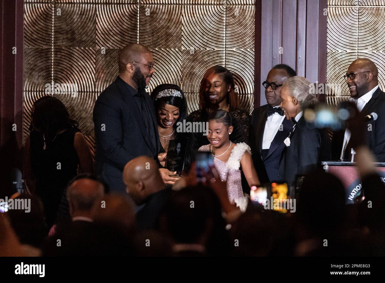 Tochter von george floyd -Fotos und -Bildmaterial in hoher Auflösung ...