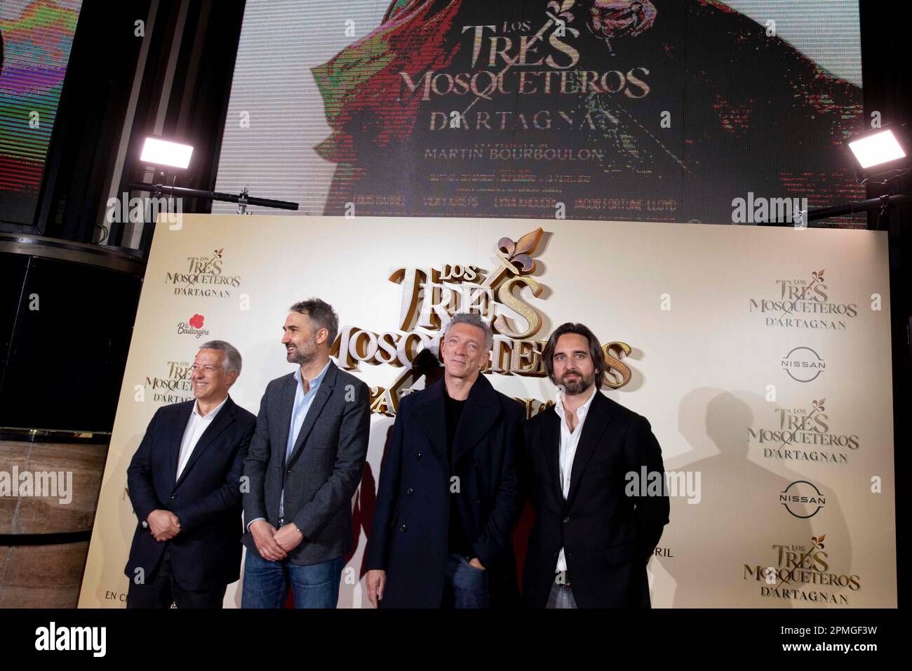 Vincent Cassel, Regisseur Martin Bourboulon und Produzent Dimitri ...