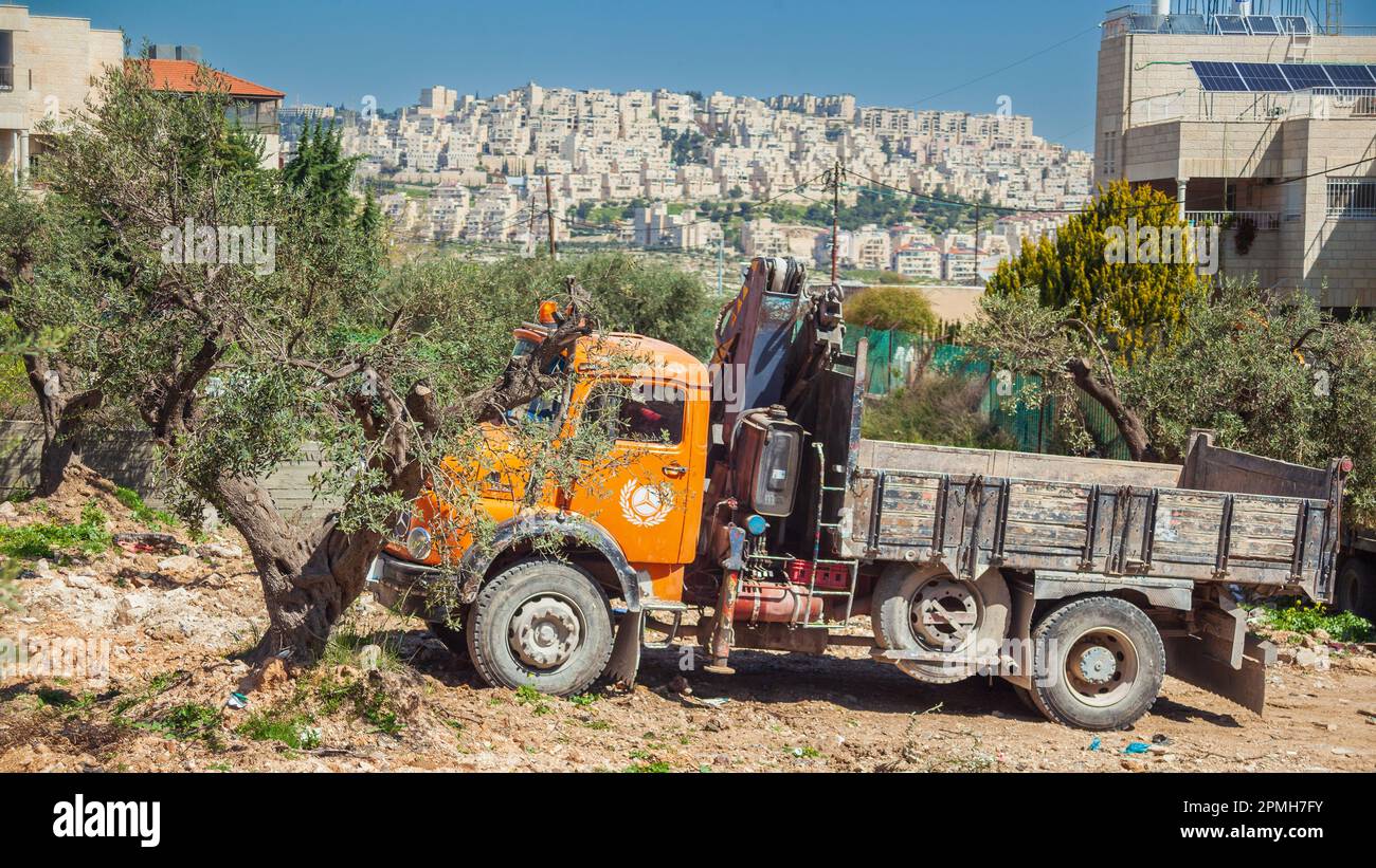 Alter mercedes lkw -Fotos und -Bildmaterial in hoher Auflösung – Alamy