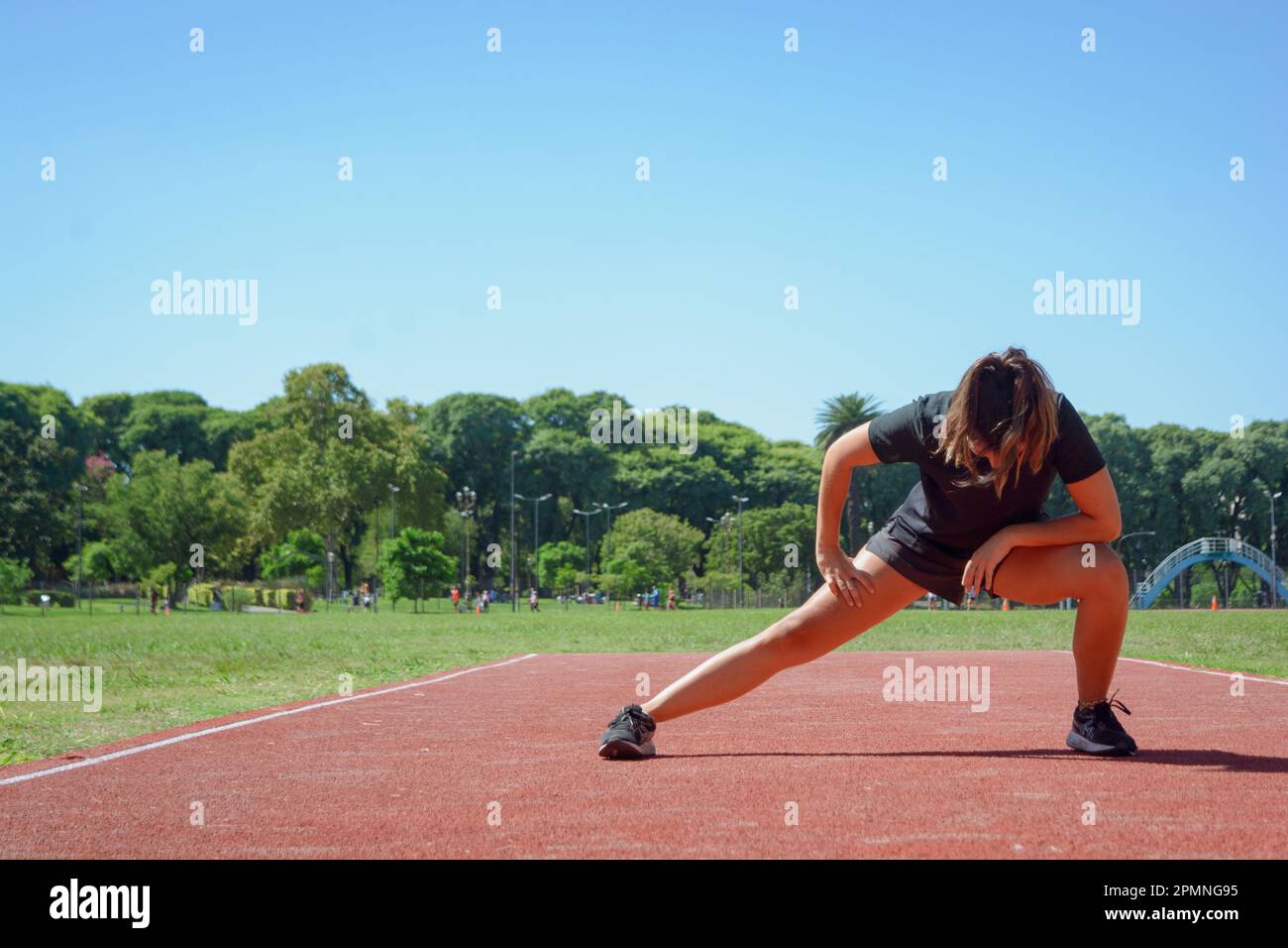 Junge lateinerin der argentinischen ethnischen Herkunft, auf dem ...