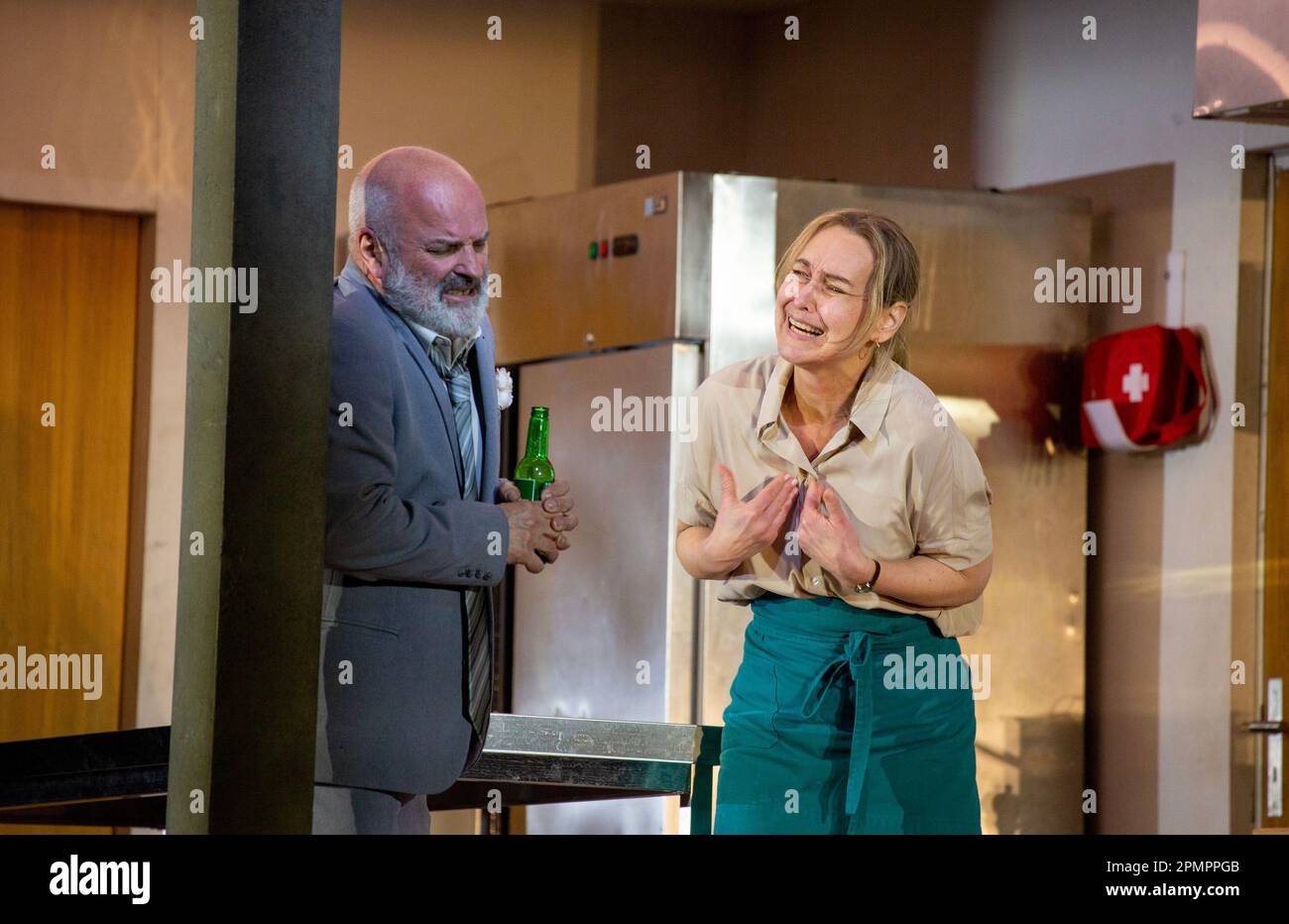 Christopher Purves (Henrik - der Schwiegervater), Jenny Carlstedt ...