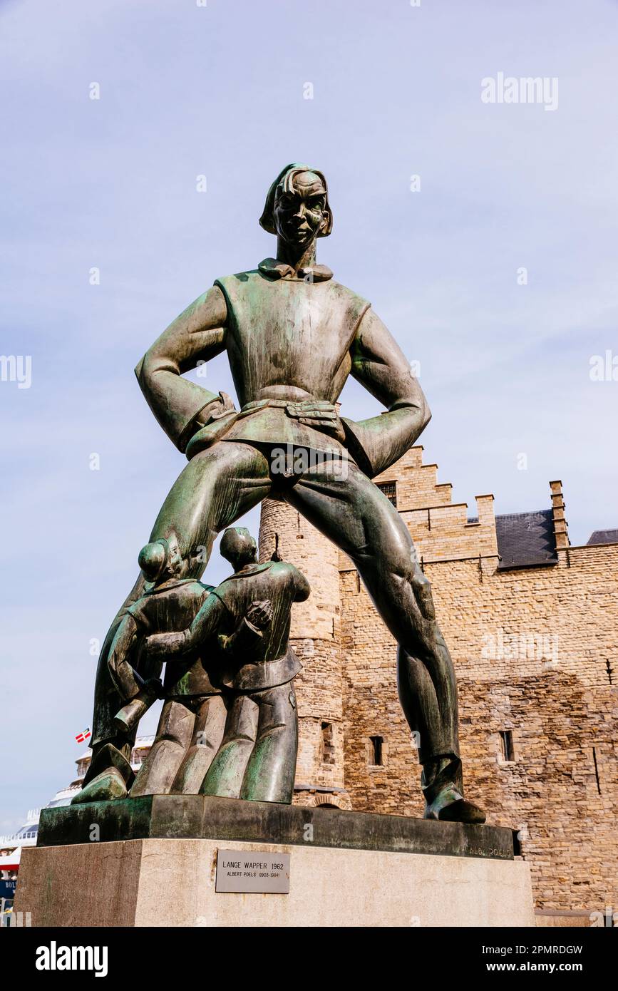 Lange Wapper ist eine flämische Folklorefigur. Er ist ein legendärer ...