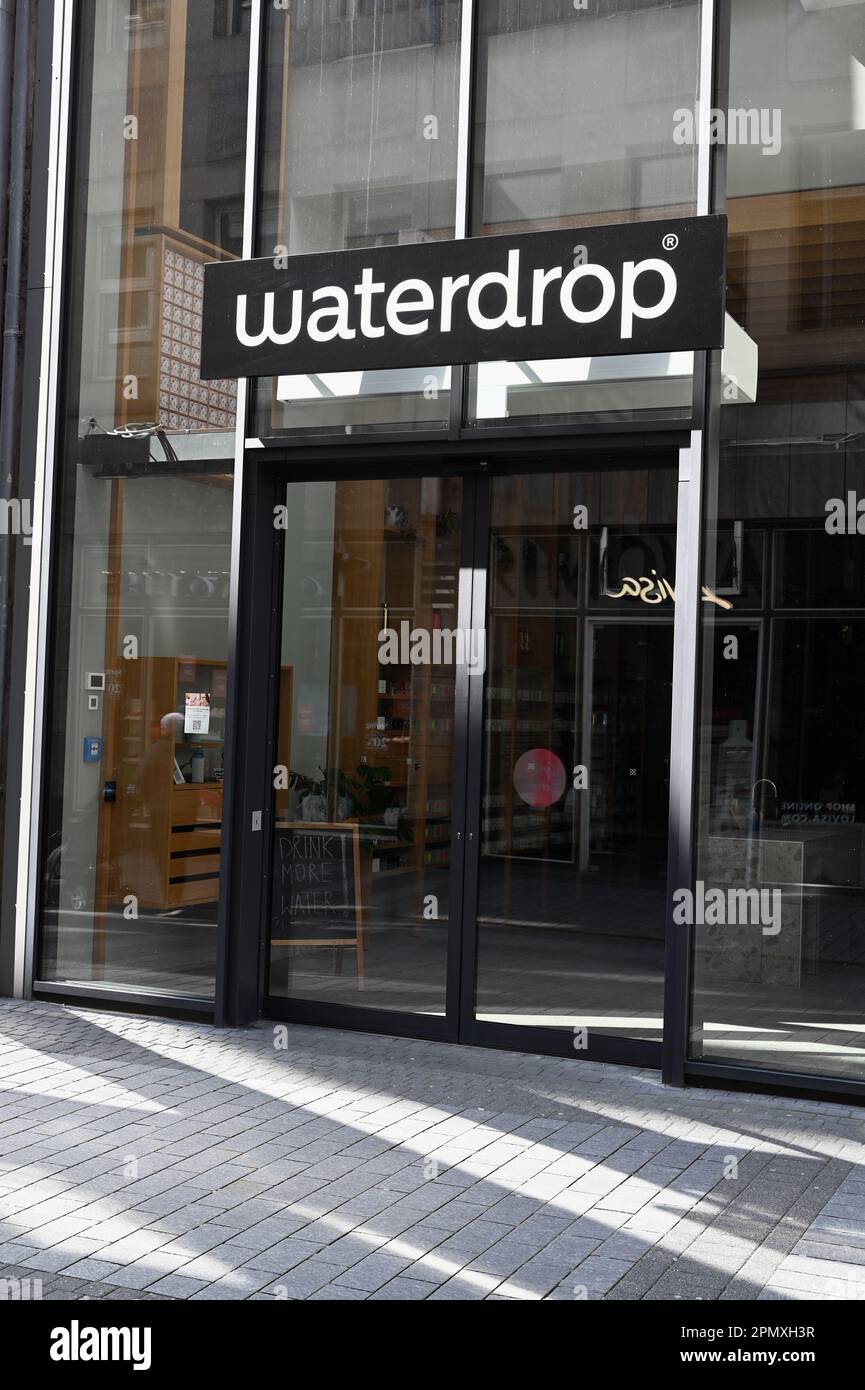 Waterdrop microdrink gmbh -Fotos und -Bildmaterial in hoher Auflösung ...