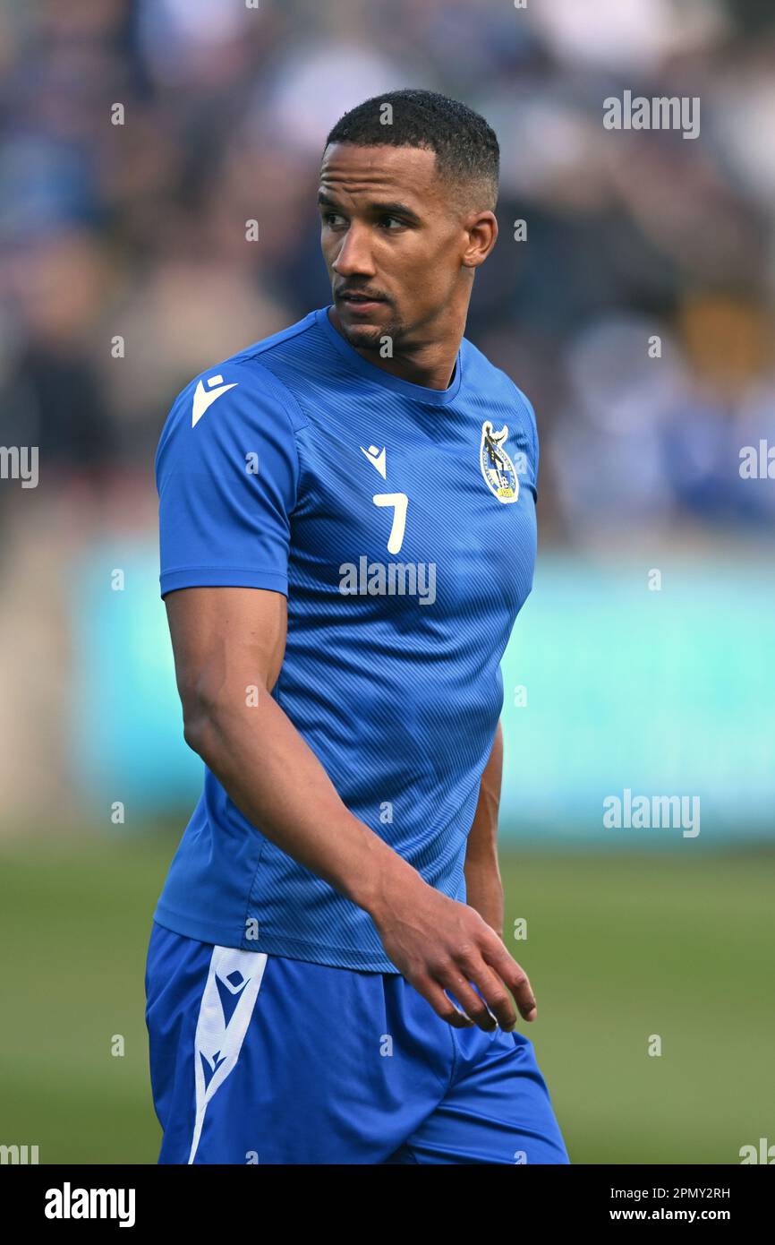 Scott Sinclair von Bristol Rovers wärmt sich vor dem Spiel der Sky Bet ...