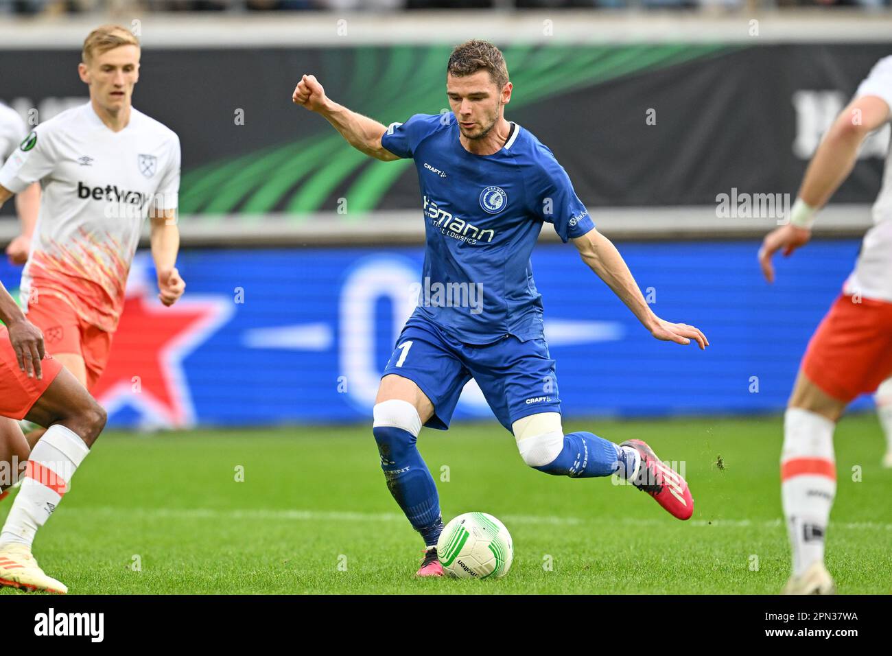 Hugo Cuypers of Gent , das bei einem Fußballspiel zwischen AA Gent und ...