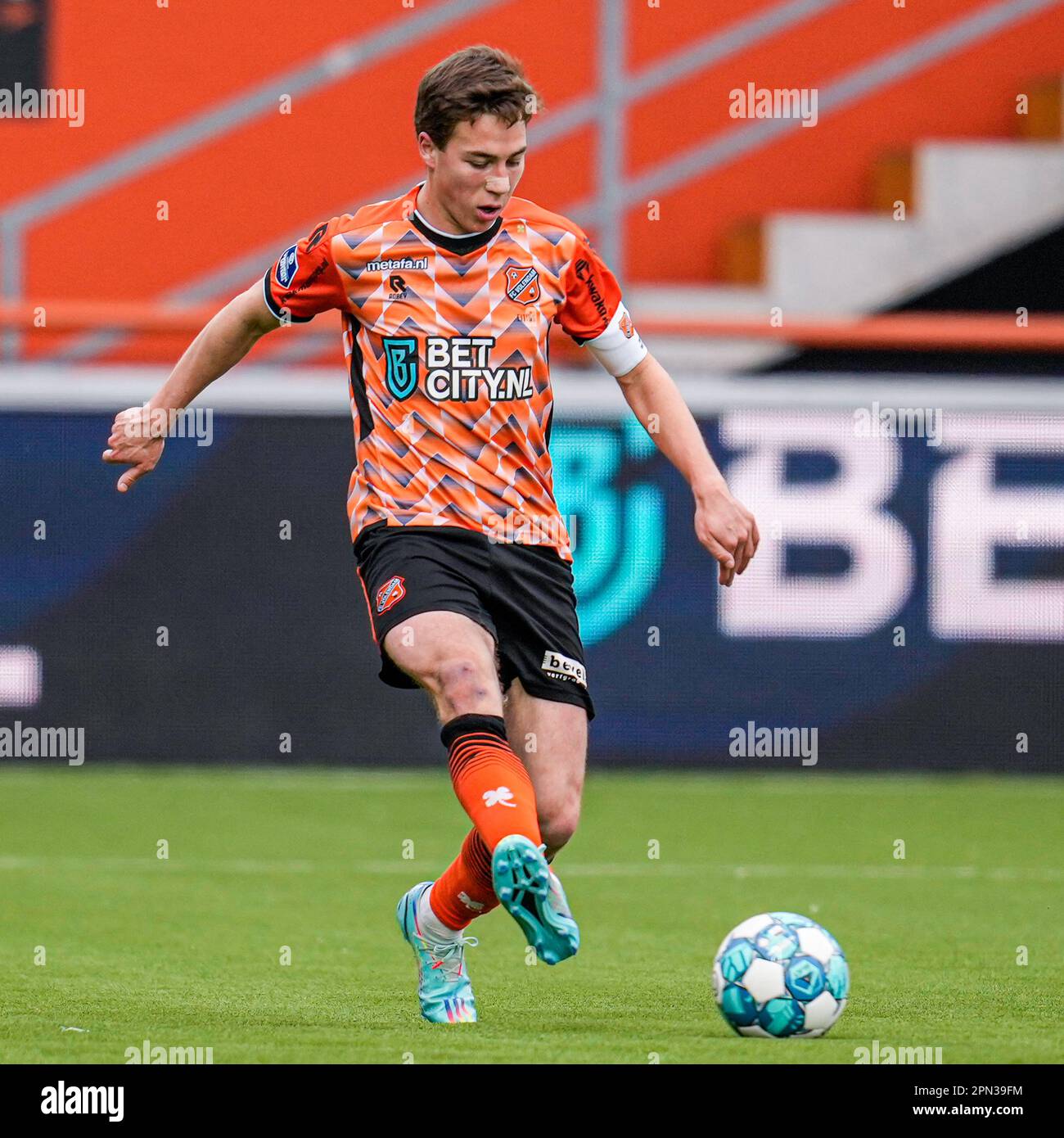VOLENDAM, NIEDERLANDE - APRIL 16: Carel Eiting des FC Volendam während ...