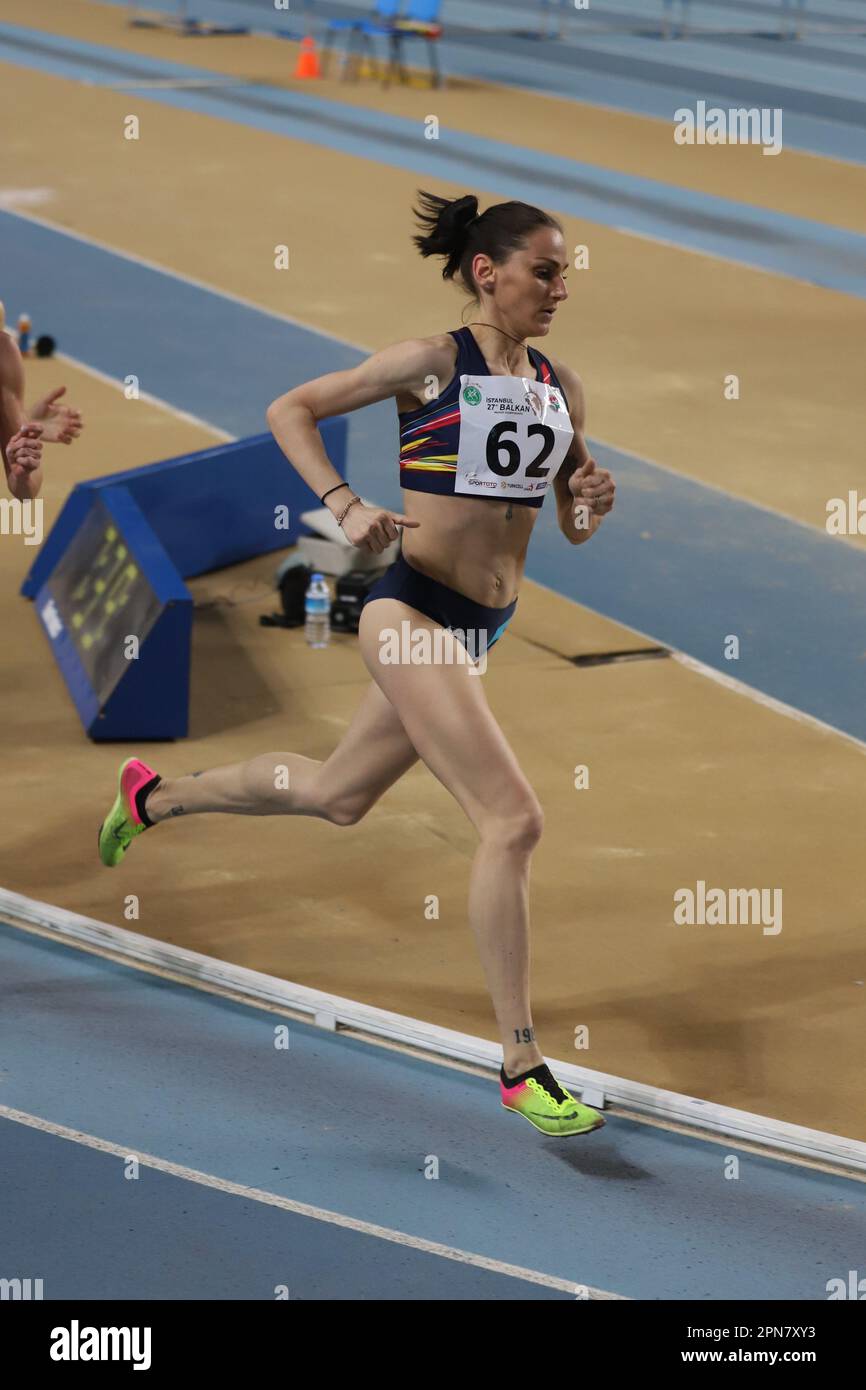 Ancuta bobocel -Fotos und -Bildmaterial in hoher Auflösung – Alamy