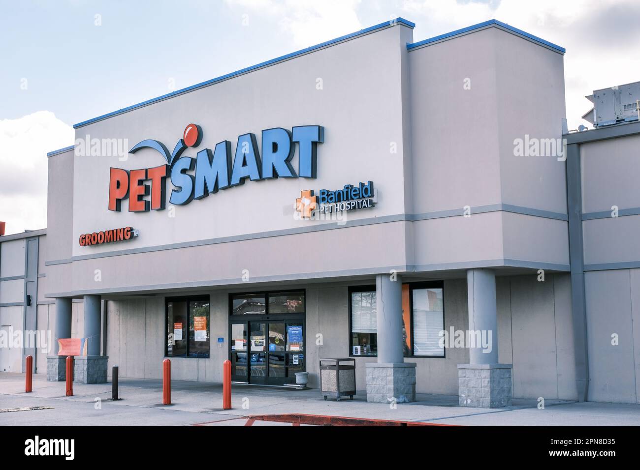 Pet smart retail store -Fotos und -Bildmaterial in hoher Auflösung – Alamy