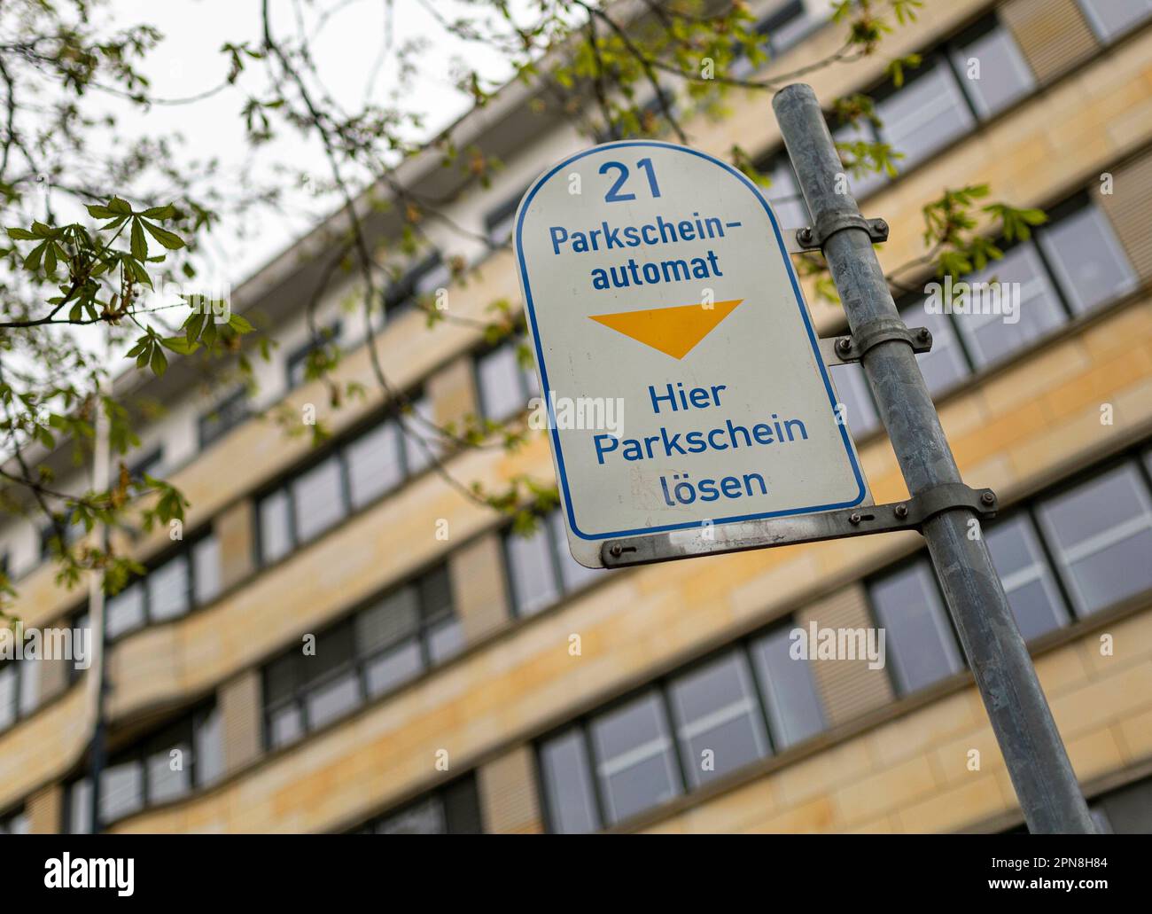 Schild zeichen zeichen zeichen zeichen beschilderung merkmal symbol foto sy -Fotos und ...