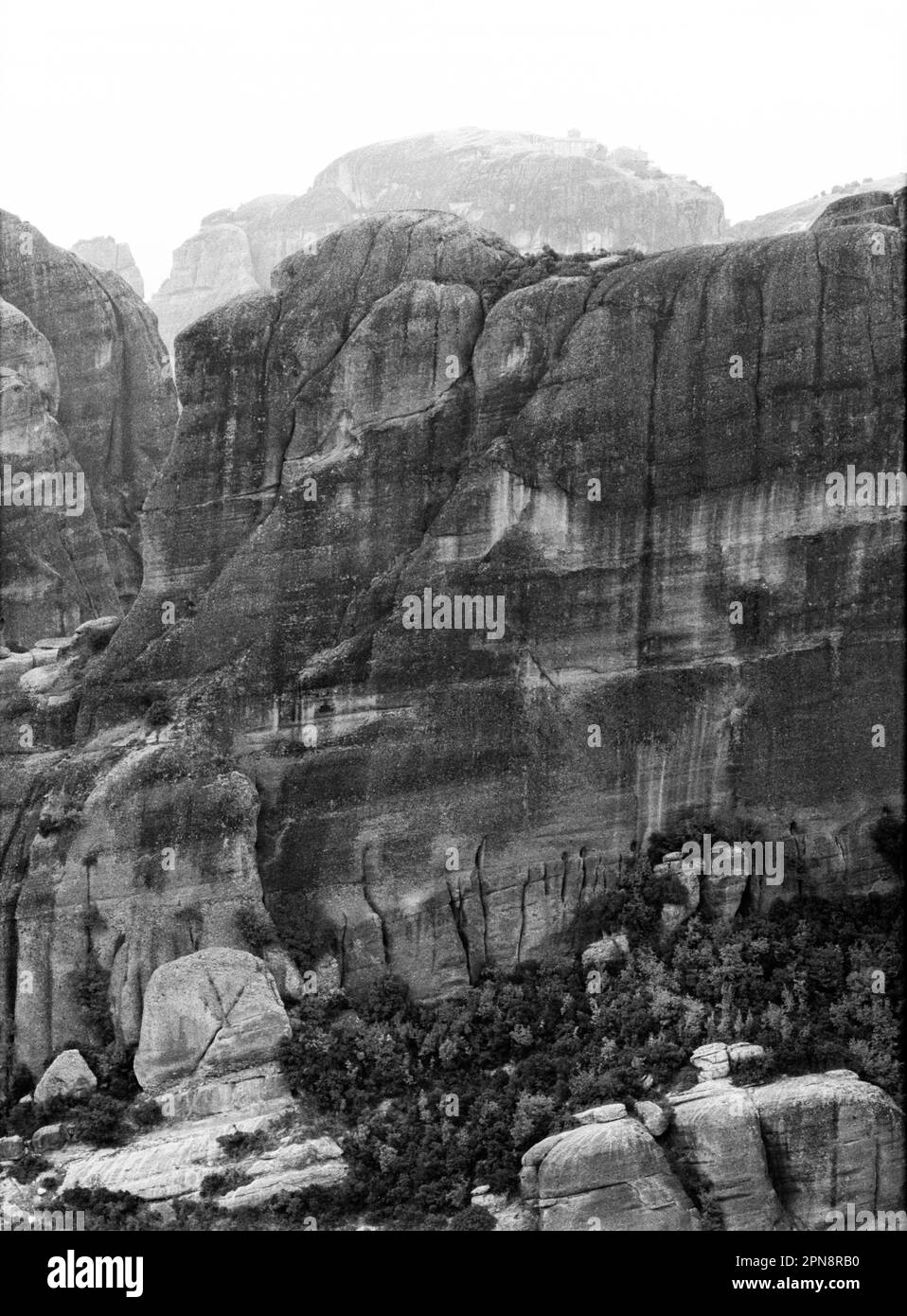 Meteore (aus dem Griechischen. μετωωρα bedeutet übersetzt "schweben in ...