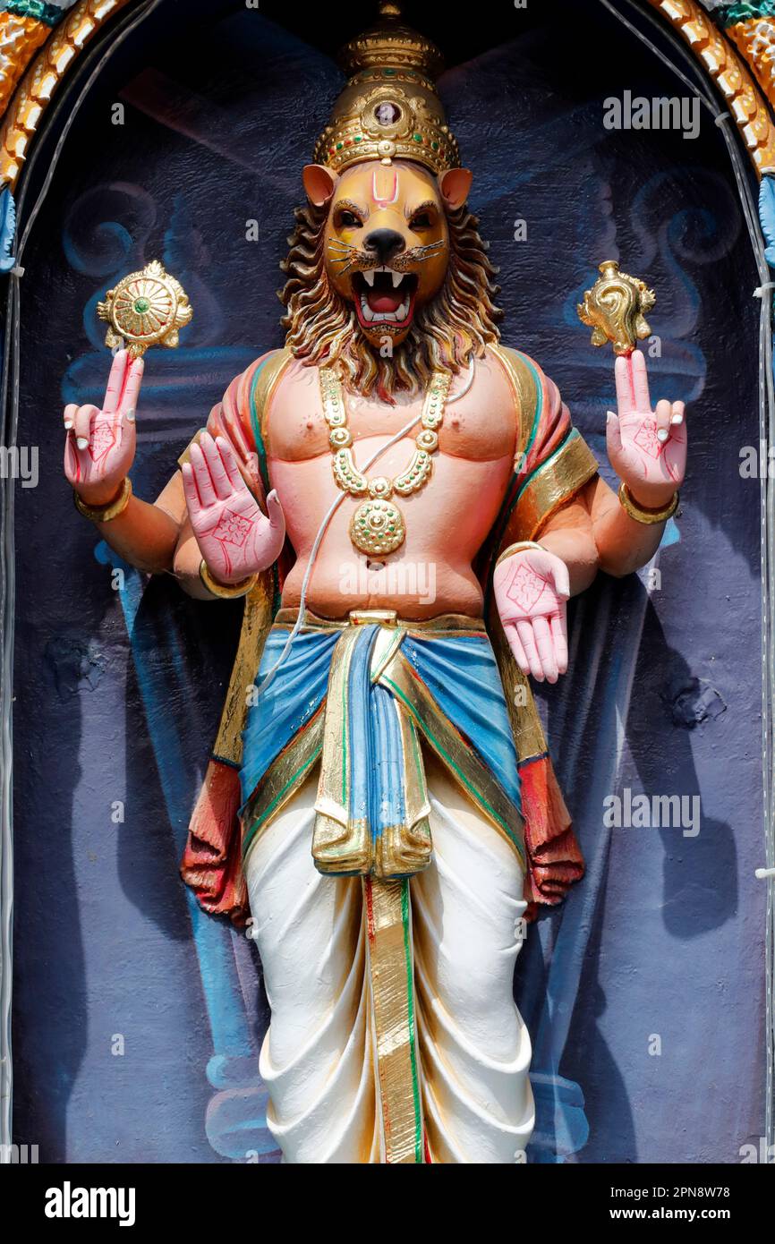 hindu-Tempel von Sri Krishnan. Hindumythologie Narasimha, der Löwe ...