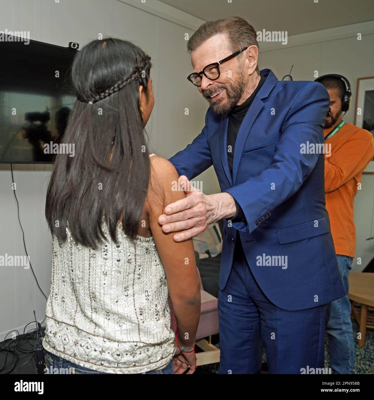 Josie Felix, der millionste Kunde bei ABBA Voyage, trifft Bjorn Ulvaeus ...