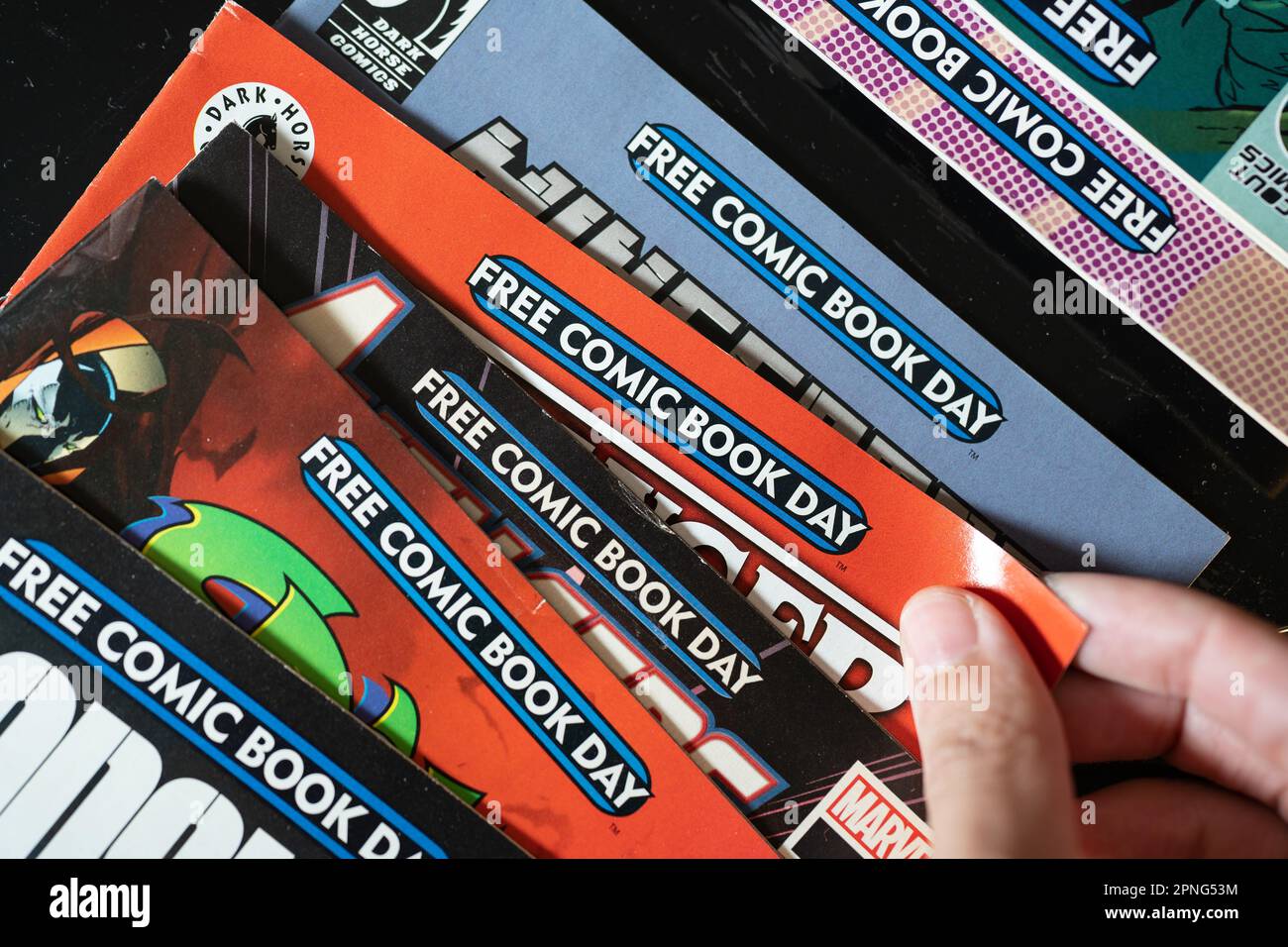 Jung und frei magazine -Fotos und -Bildmaterial in hoher Auflösung – Alamy