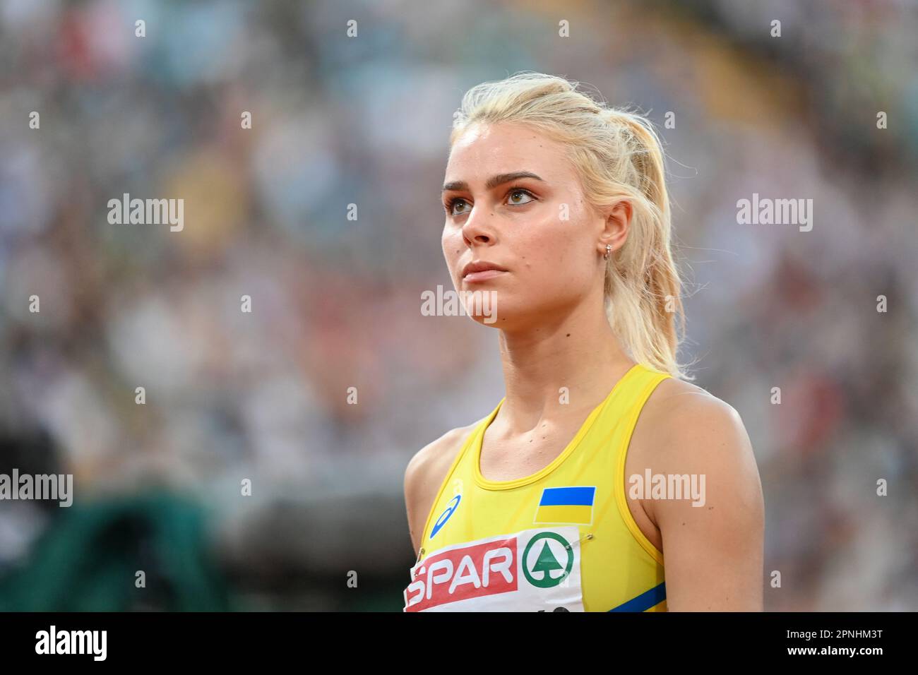 Yuliya levchenko hochsprung -Fotos und -Bildmaterial in hoher Auflösung ...