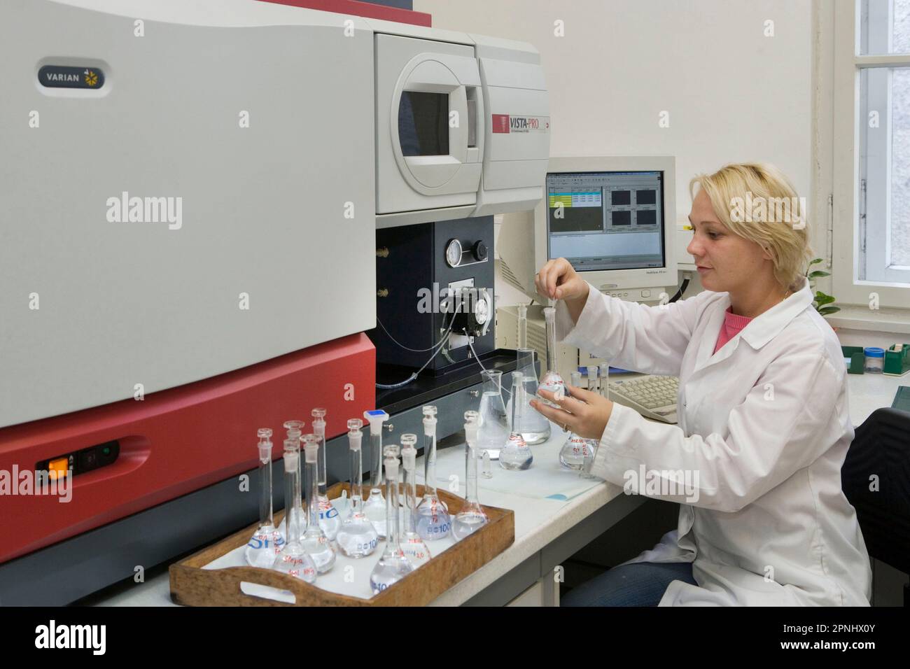 TDR-Metalurgija, Werk in Ruse, Slowenien, Labor, quantitative und ...