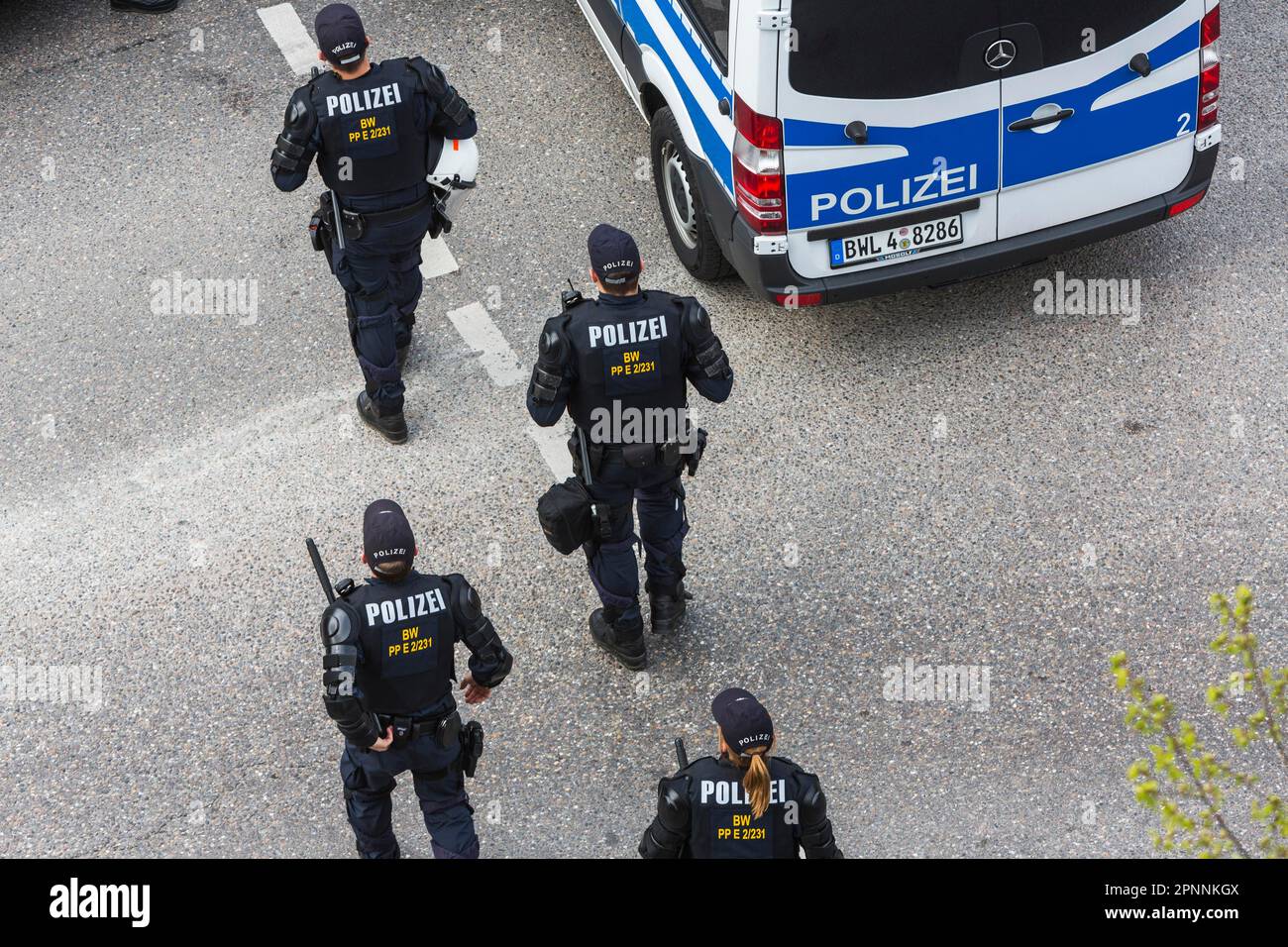 Police car stuttgart germany -Fotos und -Bildmaterial in hoher ...
