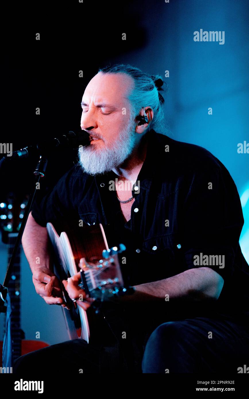 Fink bandmitglieder -Fotos und -Bildmaterial in hoher Auflösung – Alamy