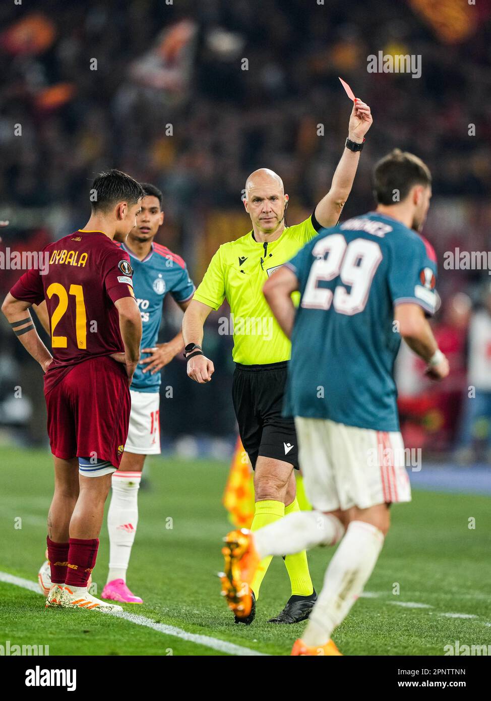 Rom, Italien. 20. April 2023. Rom - Schiedsrichter Anthony Taylor ...