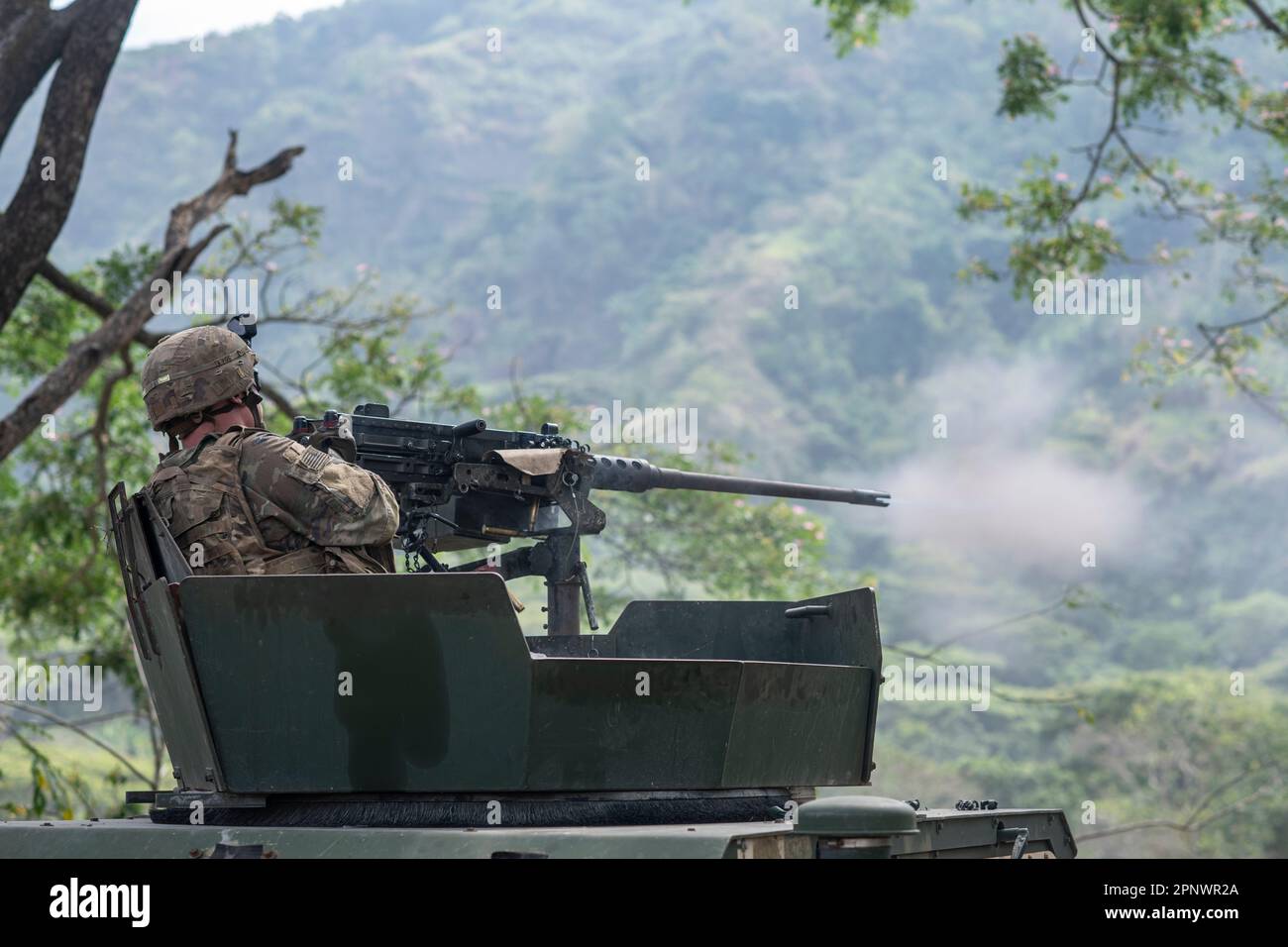 50 caliber humvee -Fotos und -Bildmaterial in hoher Auflösung – Alamy