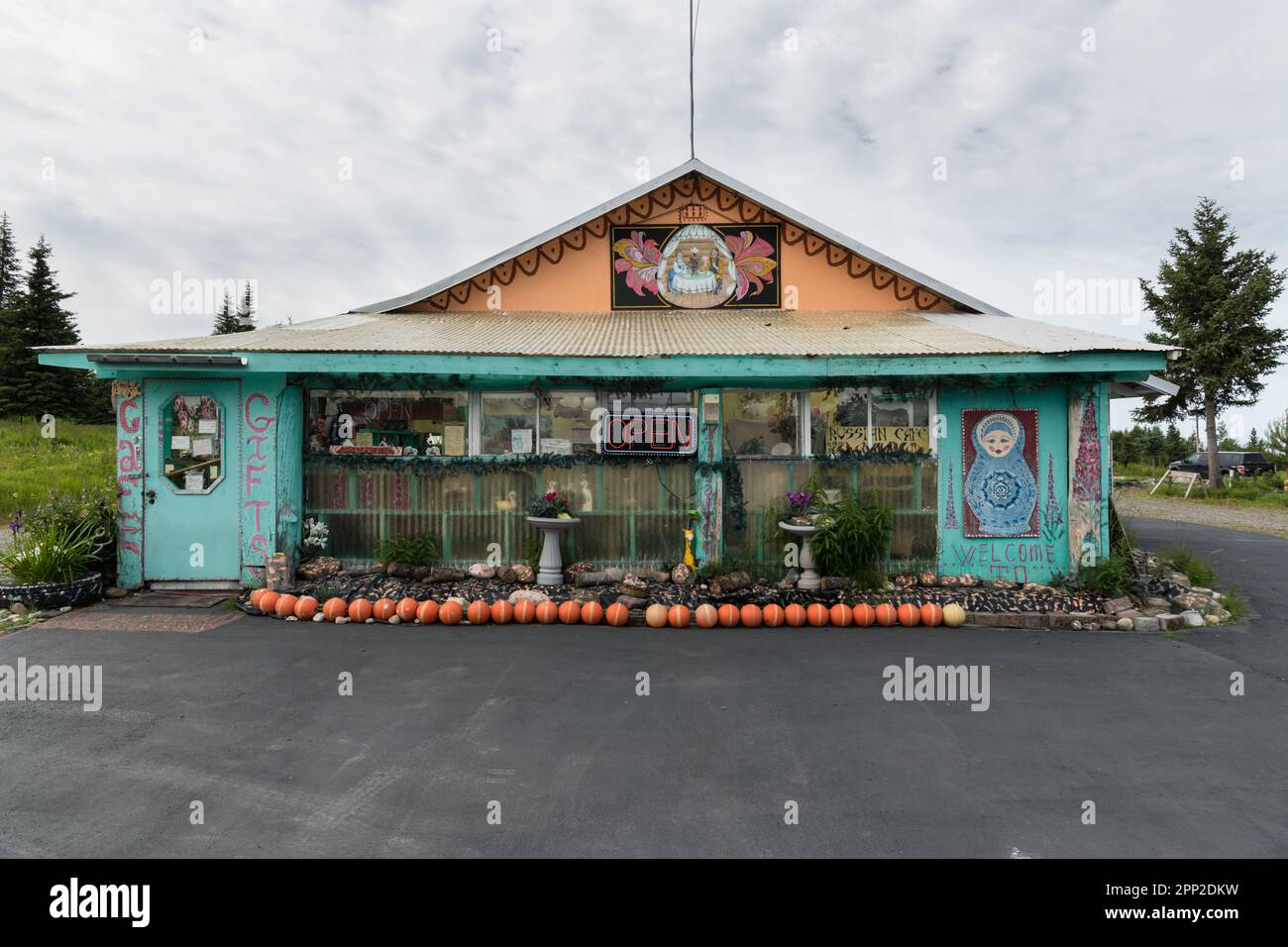 Das Russian Samovar Cafe in Nikolaevsk, Alaska. Das Café gehört ...