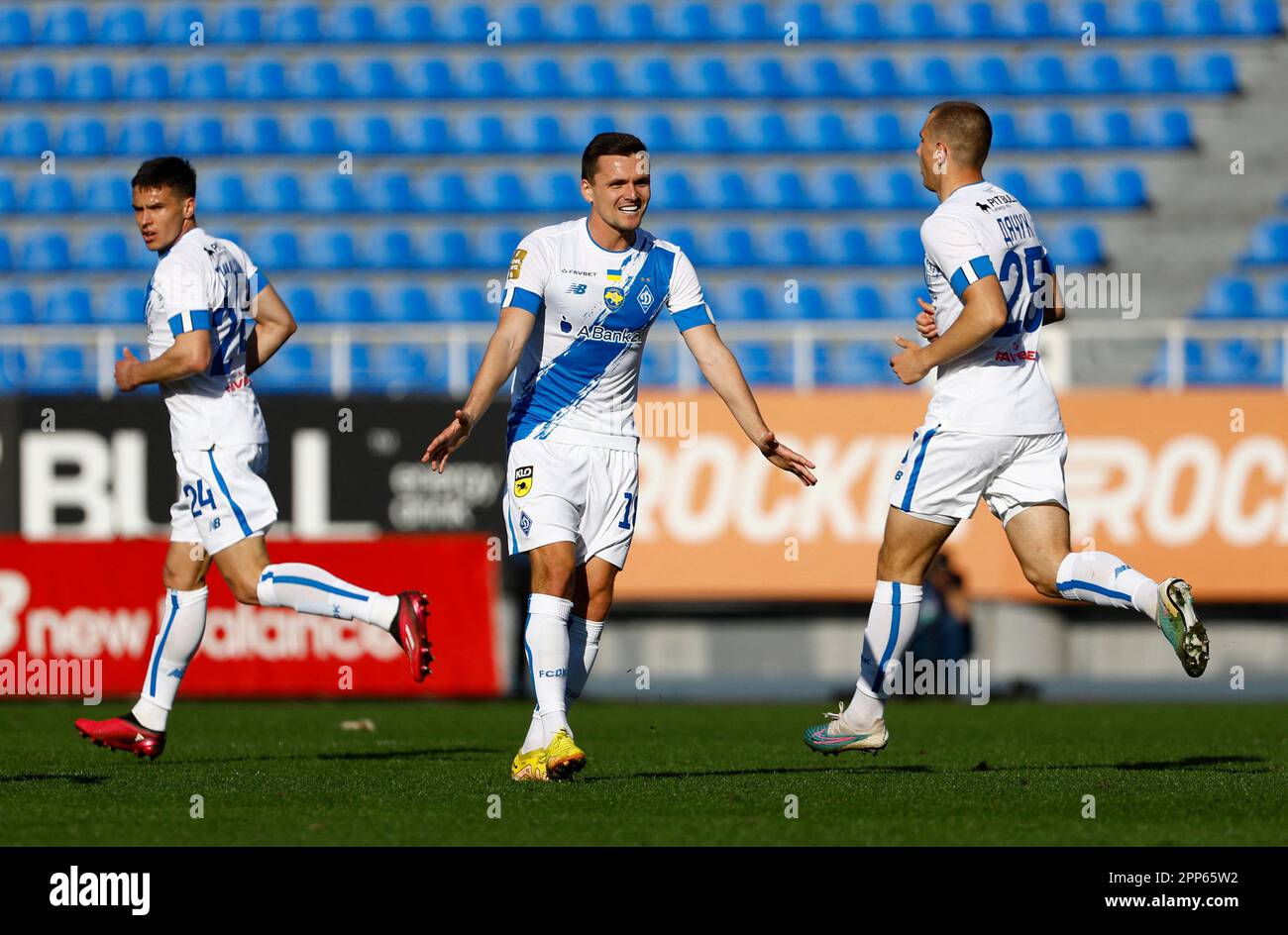Fußball - Ukrainische Premier League - Dynamo Kiew/Shakhtar Donetsk ...