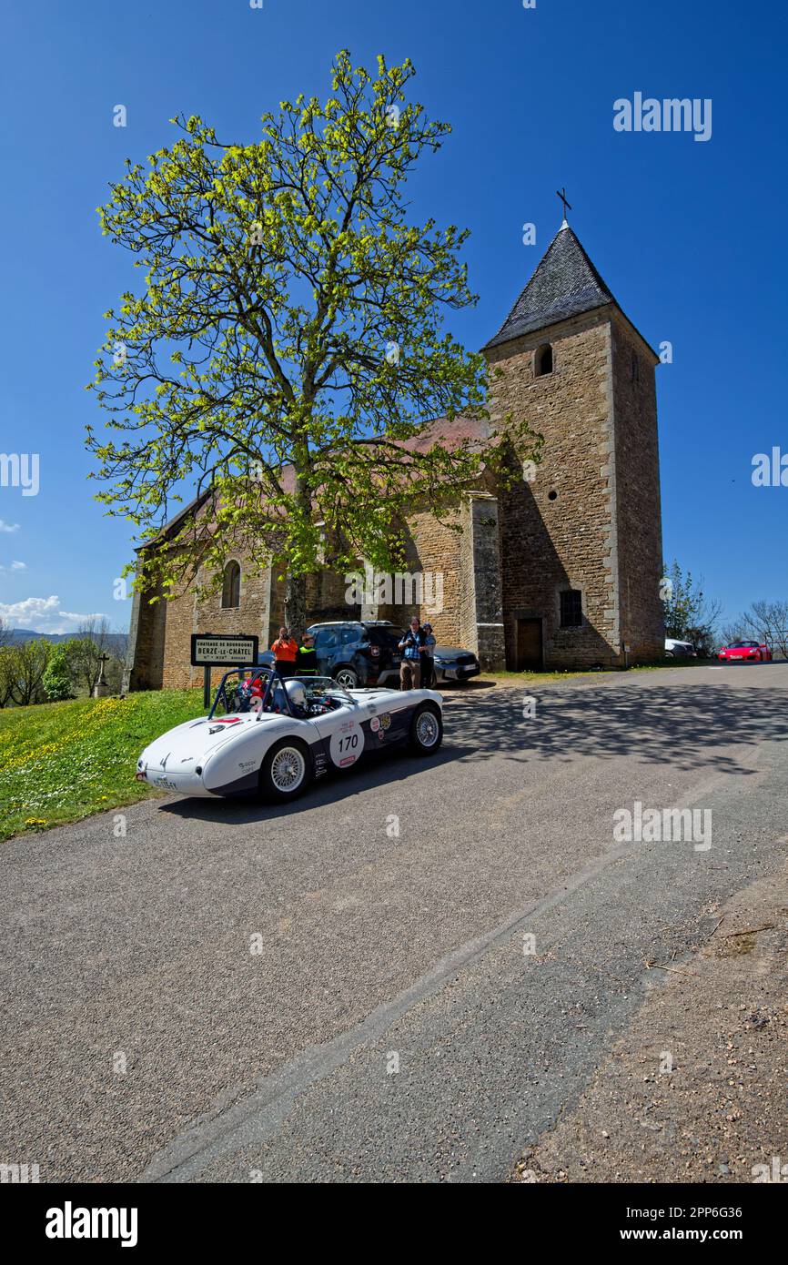 BERZE, FRANKREICH, 19. April 2023 : vom 17. Bis 22. April fährt 32 ...