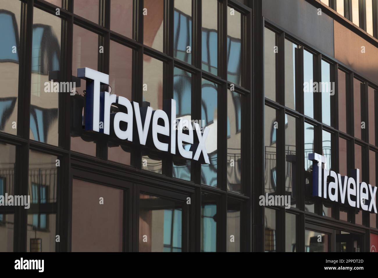 Travelex logo -Fotos und -Bildmaterial in hoher Auflösung – Alamy