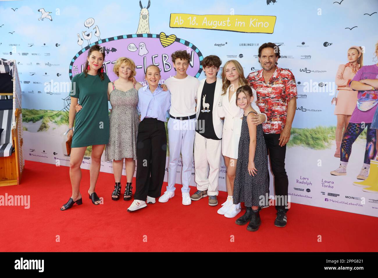 Besetzung mit Timothy Scannell, Levi Kazmaier, Laila Ziegler, Sonja ...