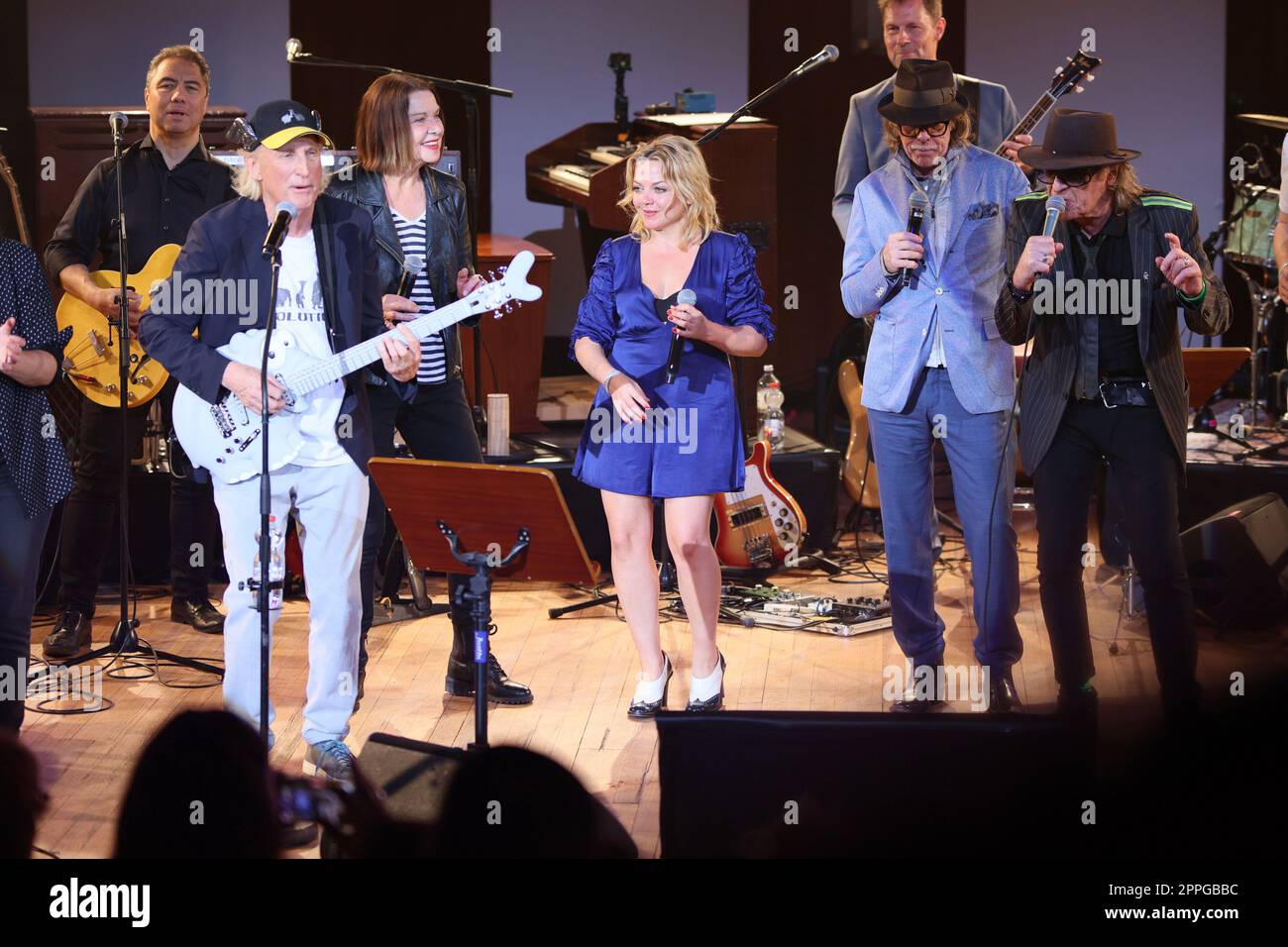 Otto Waalkes, Inga Rumpf, Udo Lindenberg, Annett Louisan, Helge ...