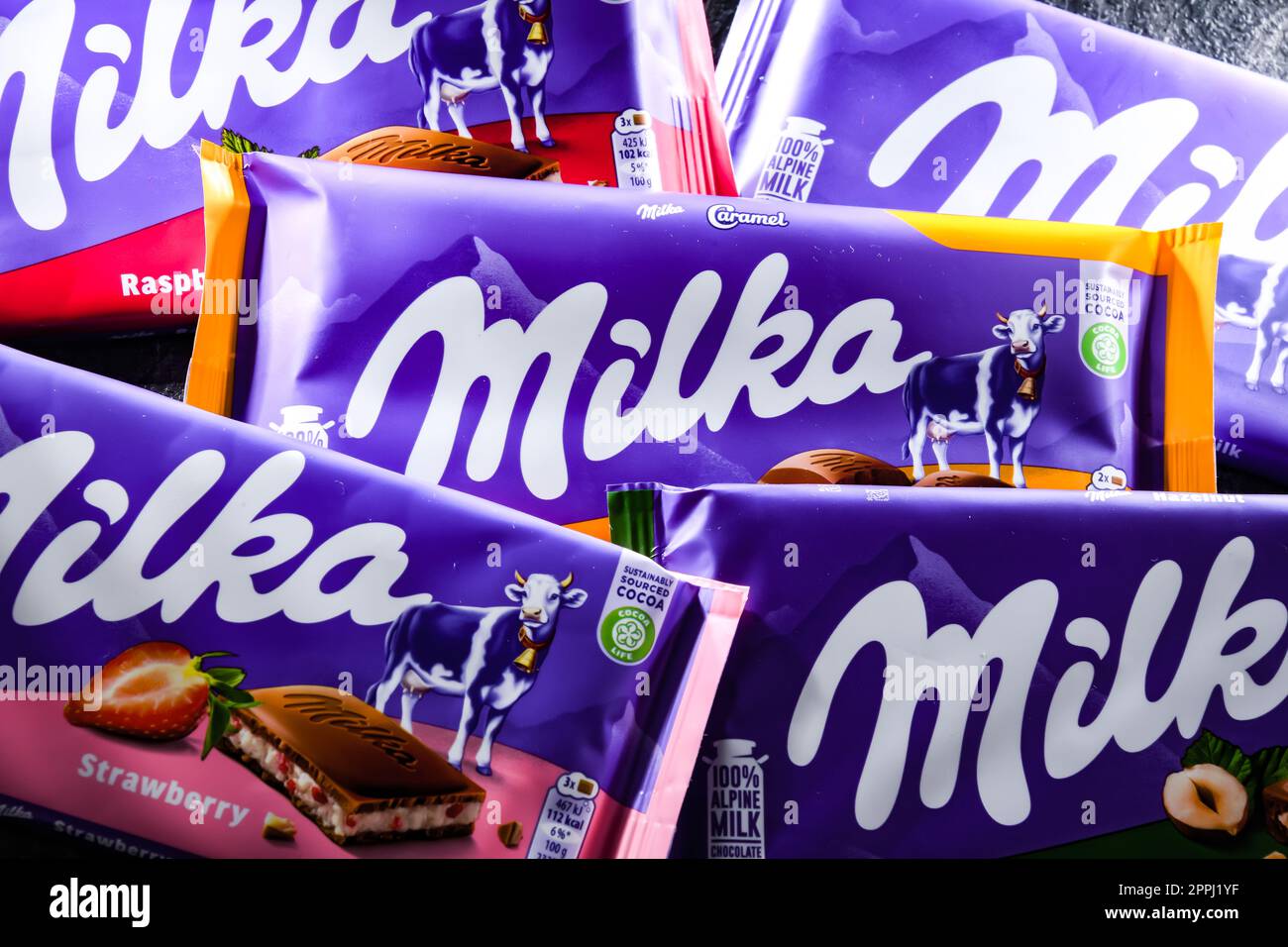 Milka logo -Fotos und -Bildmaterial in hoher Auflösung – Alamy