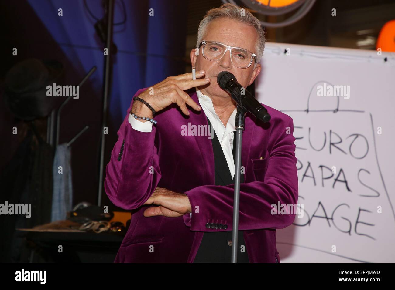 Ja schmidt -Fotos und -Bildmaterial in hoher Auflösung – Alamy