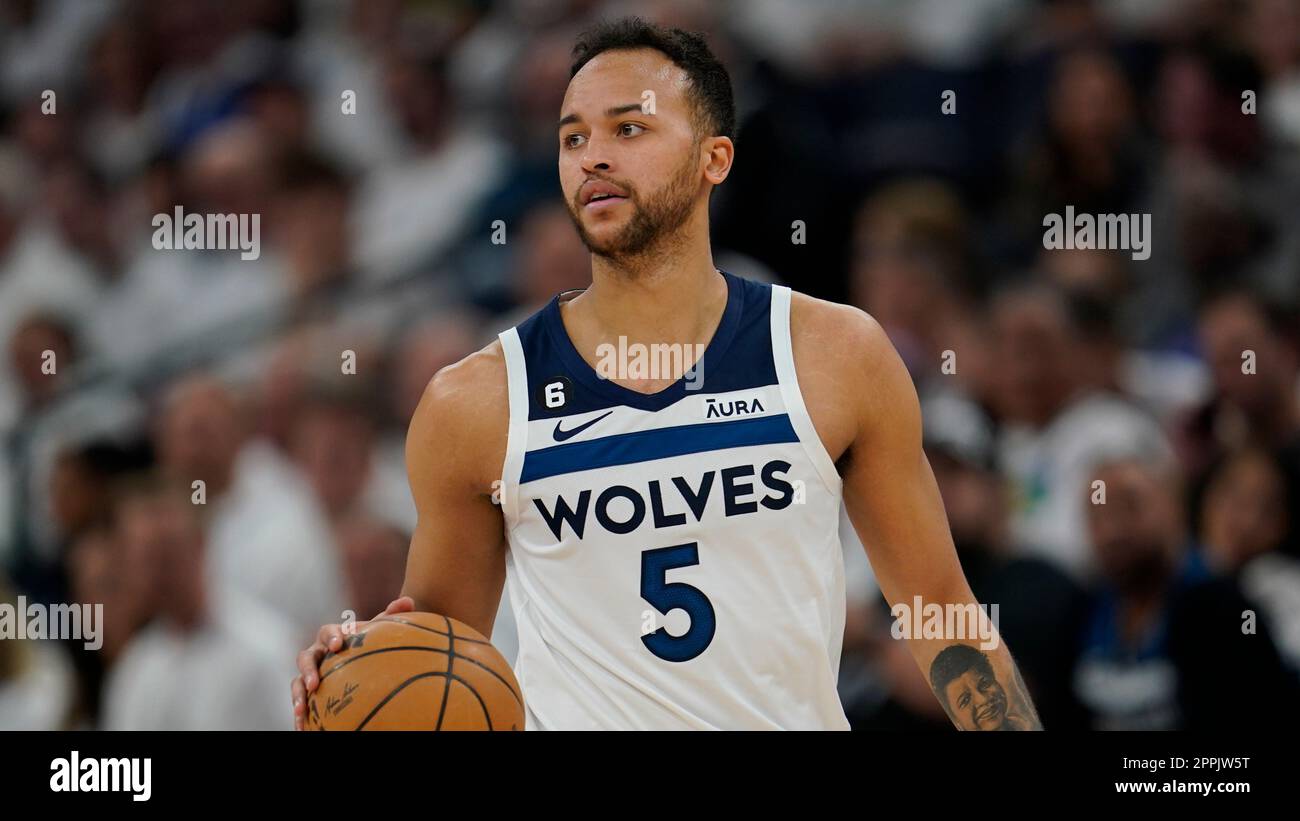 Minnesota Timberwolves forward Kyle Anderson (5) dribbles down the ...