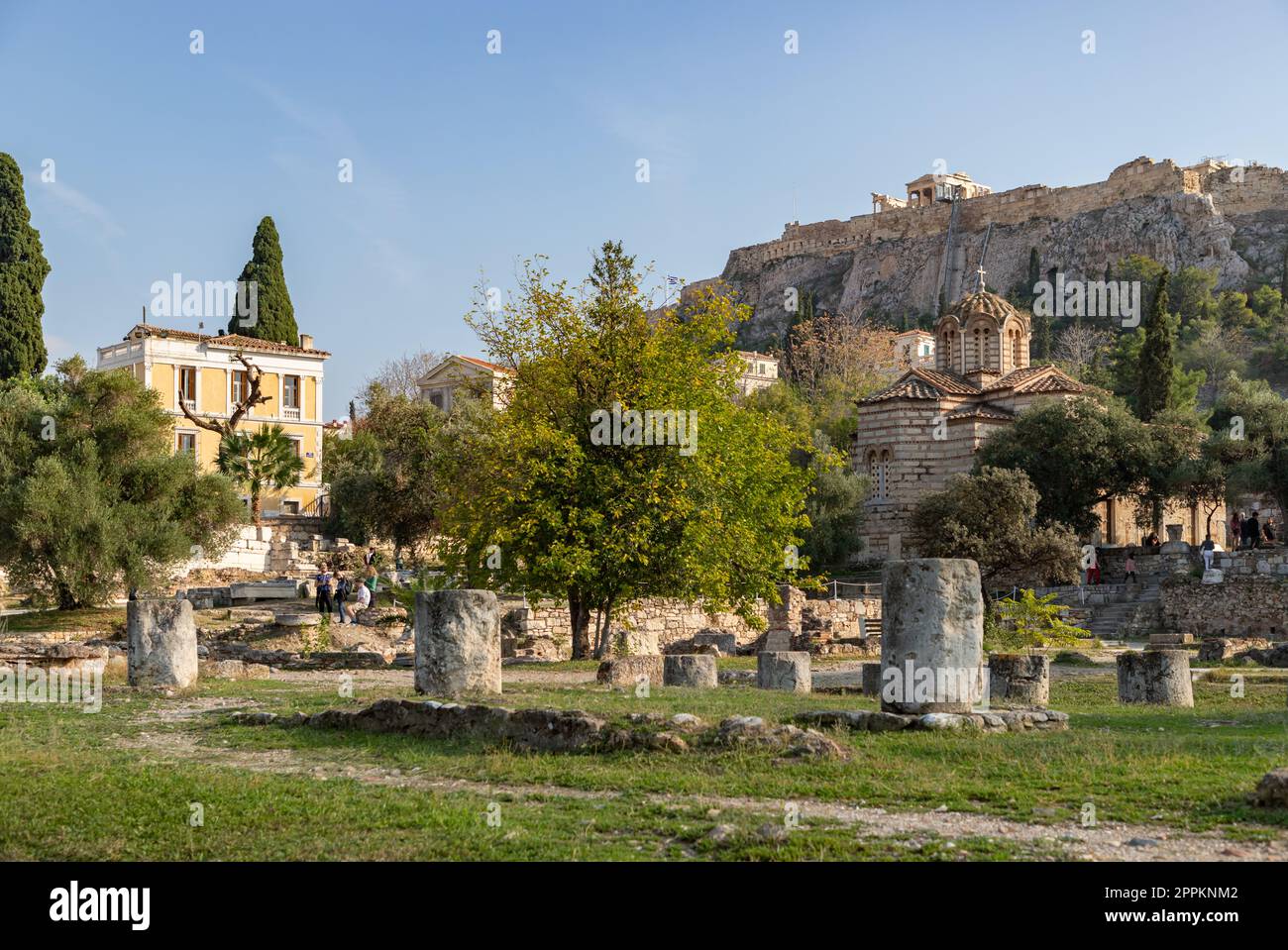 Heilige kirche der heiligen apostel von solakis -Fotos und -Bildmaterial in hoher Auflösung – Alamy