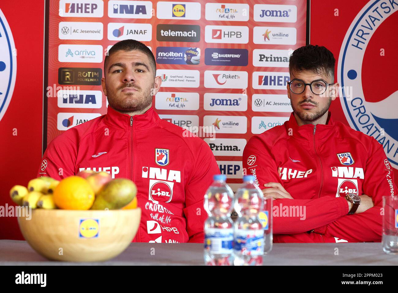 Zagreb, Kroatien. 24. April 2023. Marin Sipic und Filip Glavas auf der ...