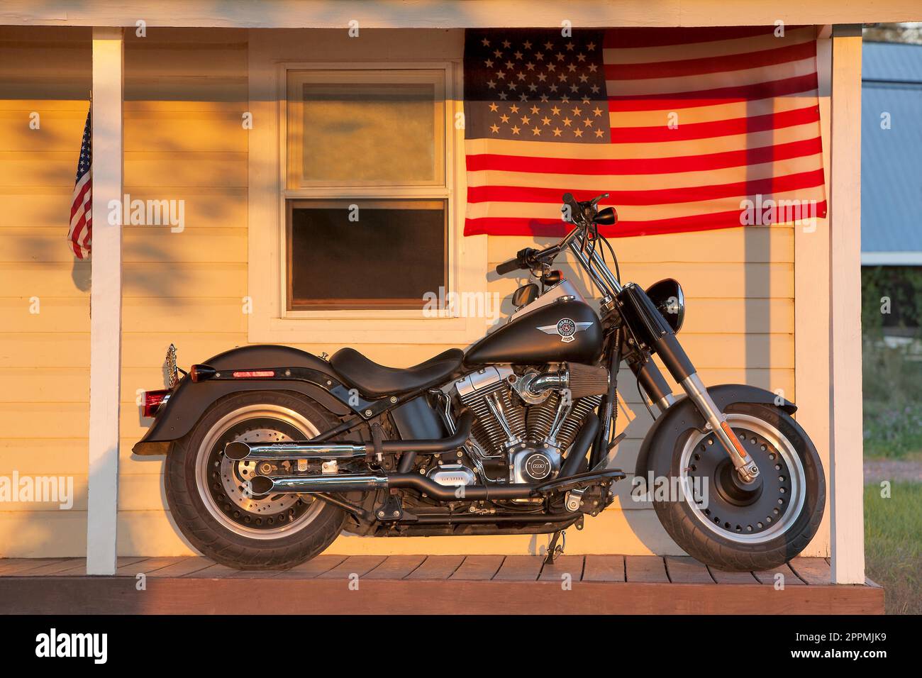 Harley davidson fat boy motorcycle -Fotos und -Bildmaterial in hoher ...