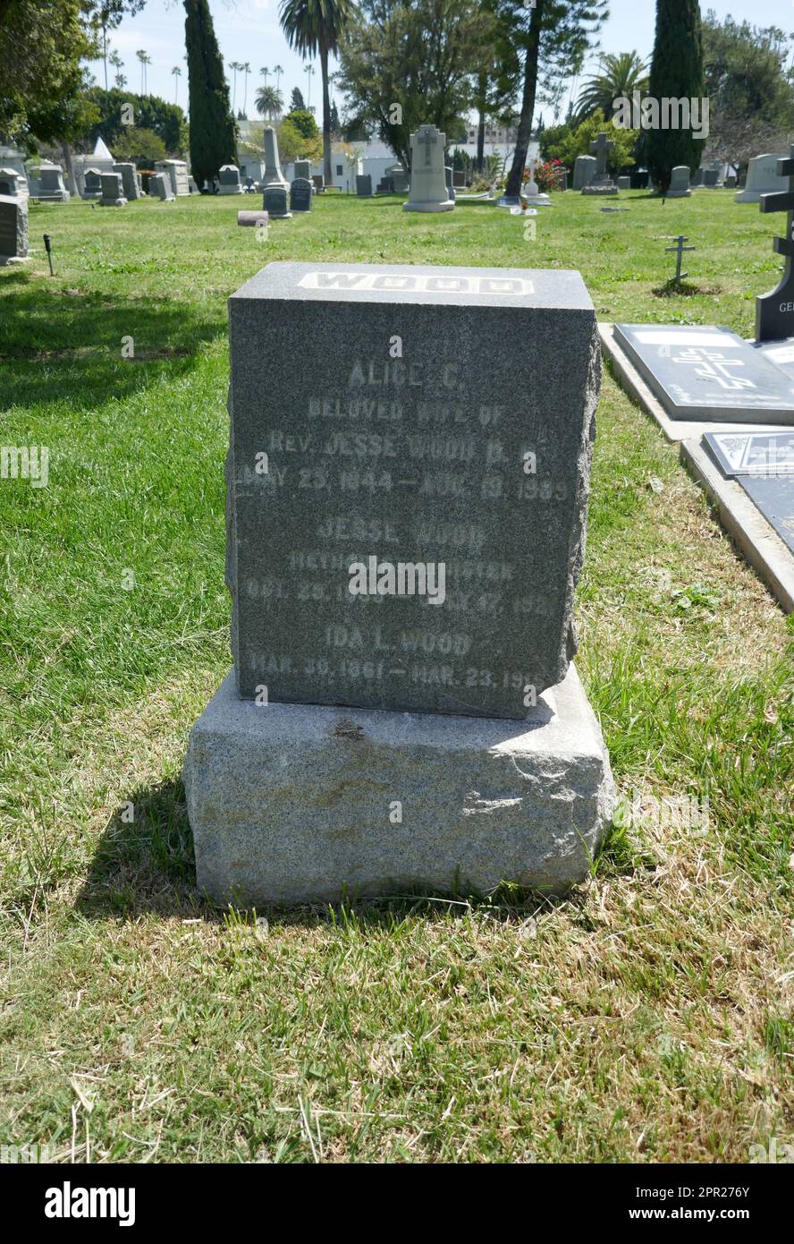 Los Angeles, Kalifornien, USA 22. April 2023 US-Kongressabgeordneter Ernest Edward Wood Grab auf ...