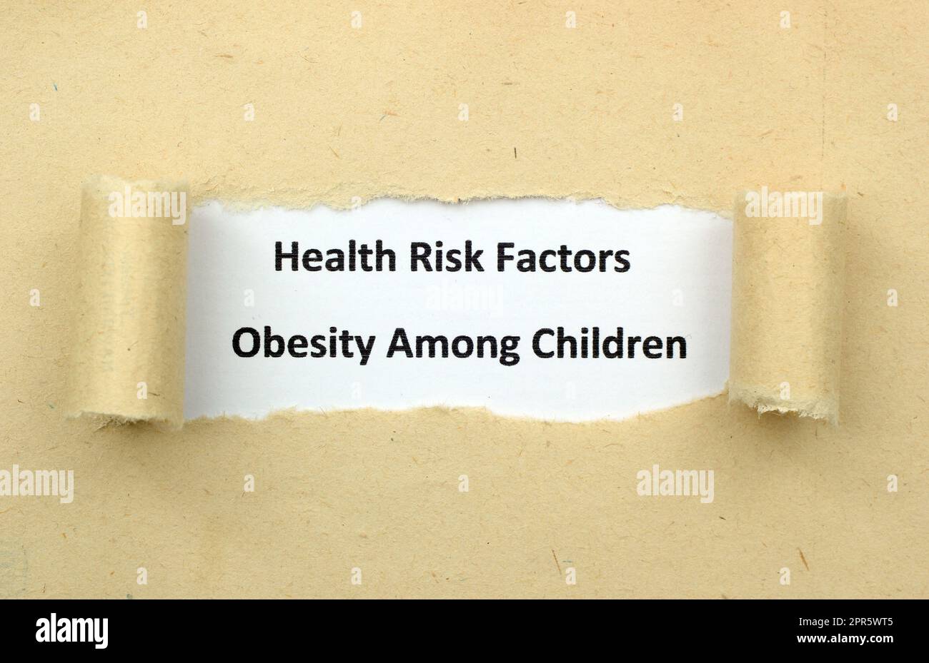 Fette kinder bauch -Fotos und -Bildmaterial in hoher Auflösung – Alamy