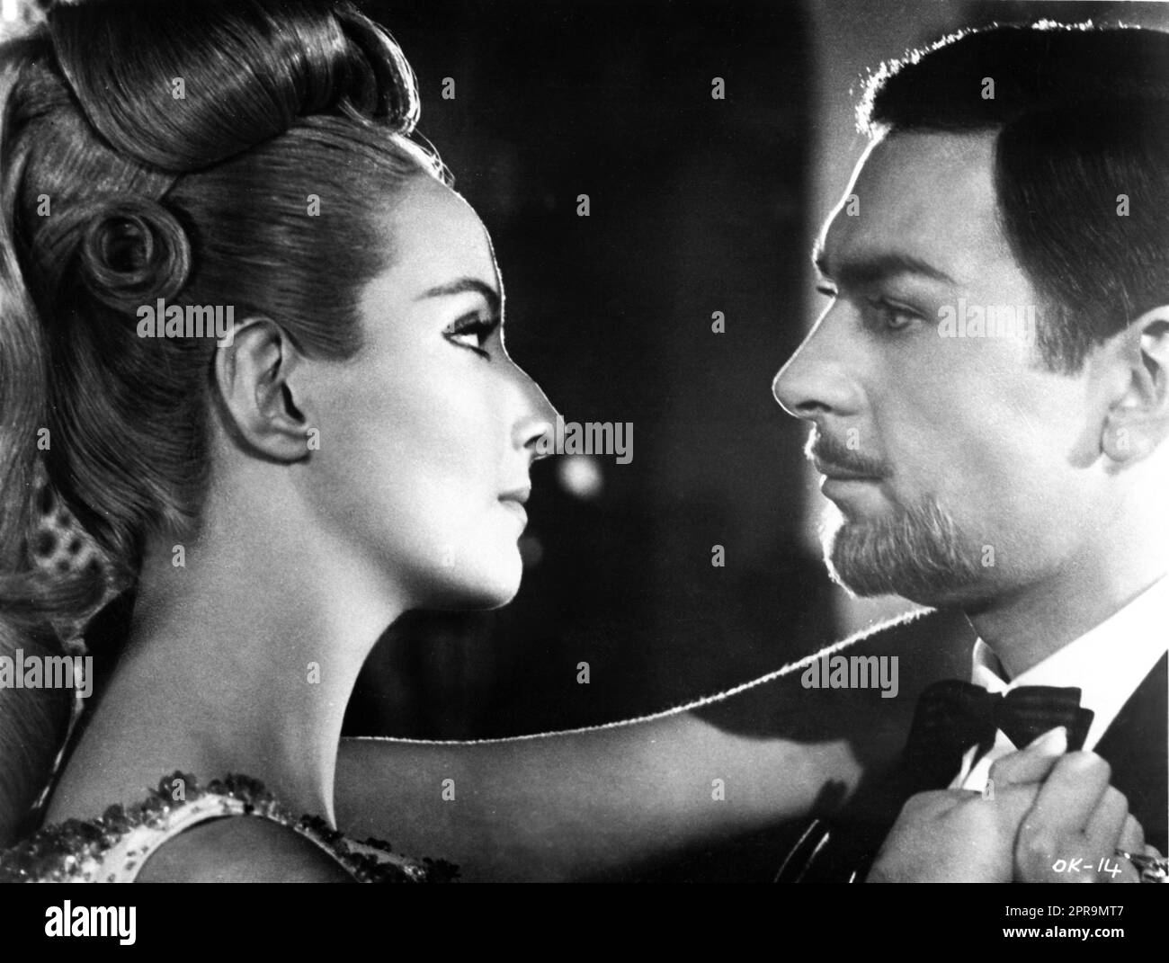 DANIELA BIANCHI und NEIL CONNERY in OPERATION KID BRUDER 1967 Regisseur ...