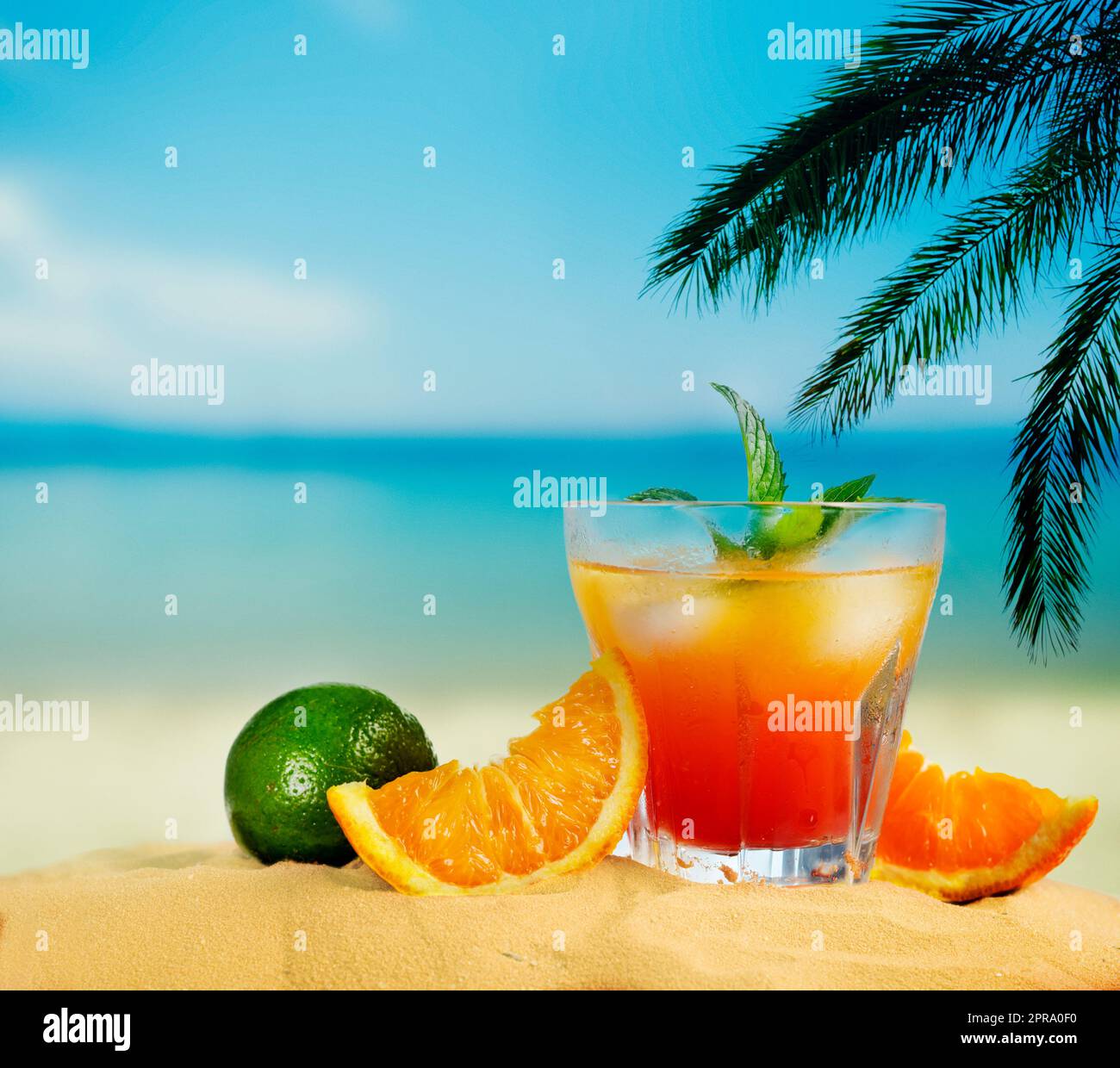 Cocktailparty am strand -Fotos und -Bildmaterial in hoher Auflösung – Alamy