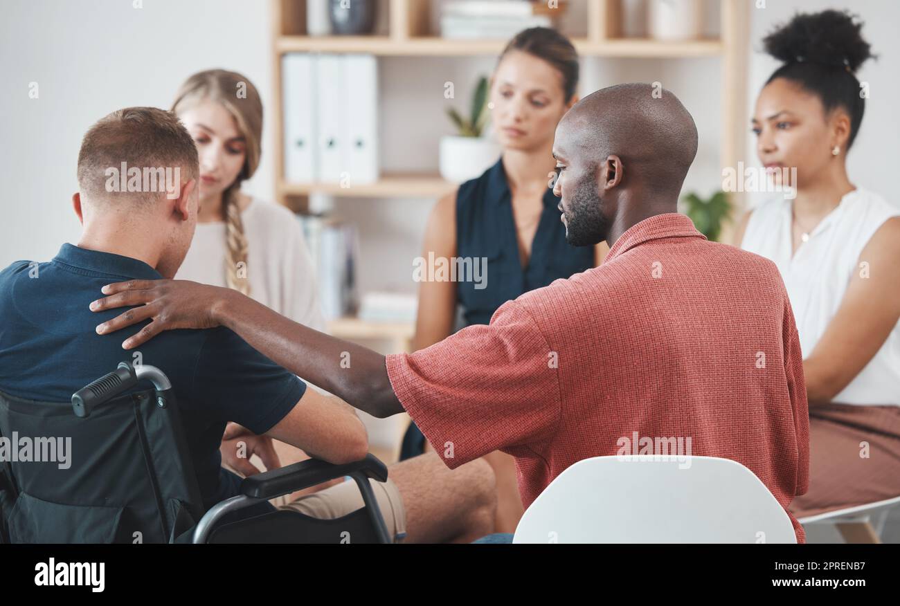 Behinderte person wellness -Fotos und -Bildmaterial in hoher Auflösung ...
