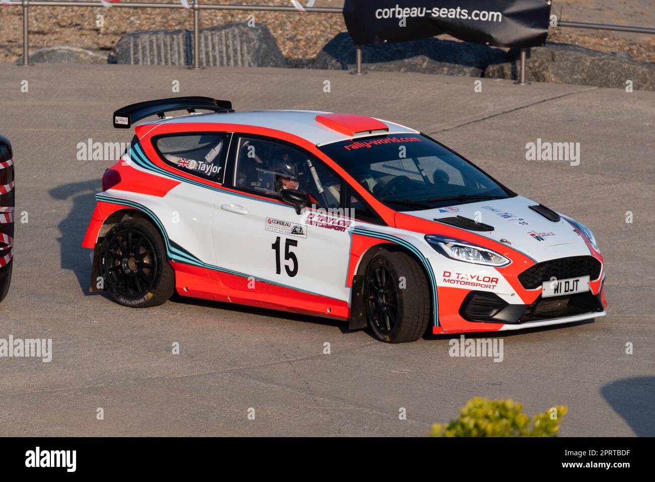 Ford fiesta r5 mk ii -Fotos und -Bildmaterial in hoher Auflösung – Alamy