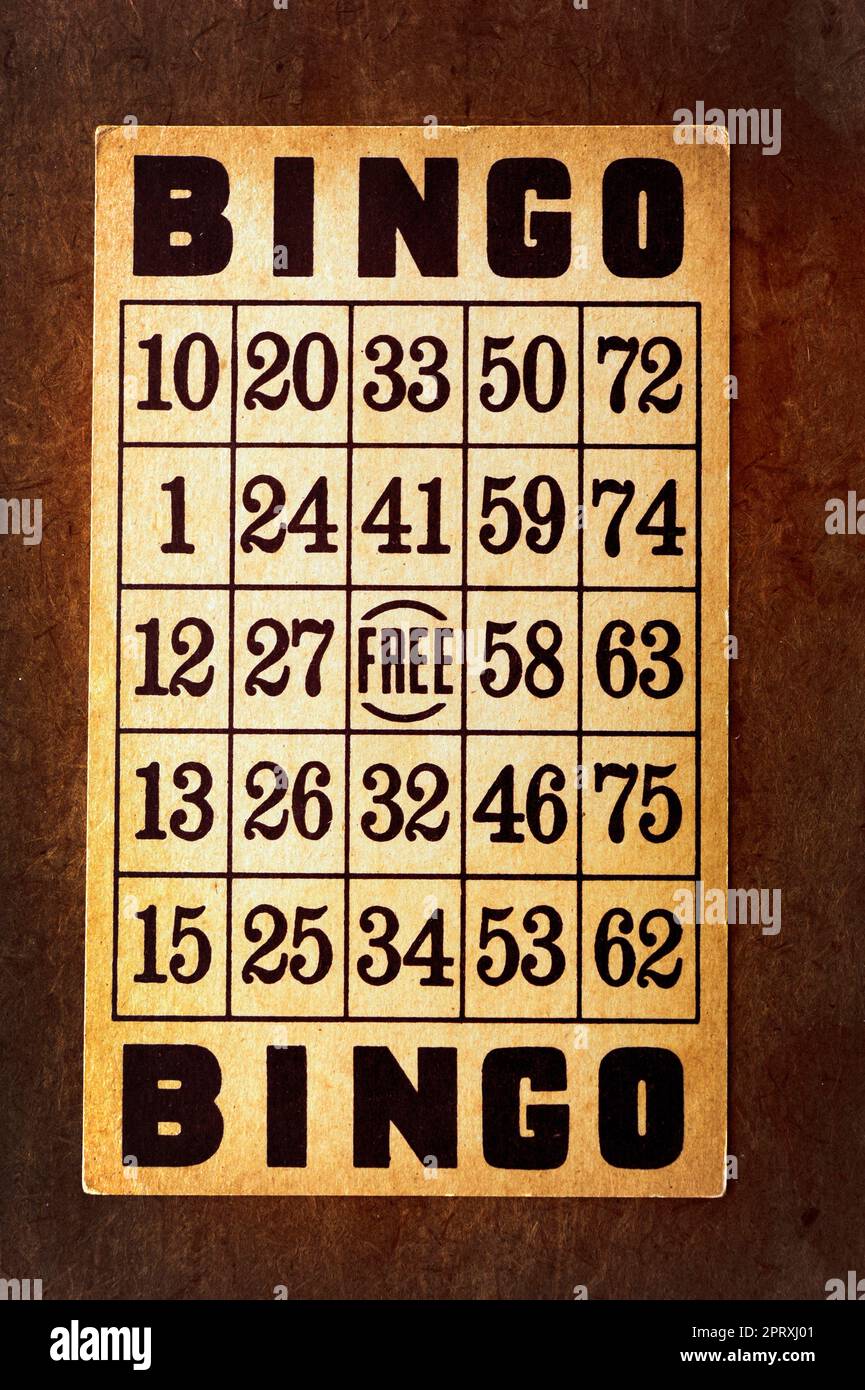 Vintage old bingo card -Fotos und -Bildmaterial in hoher Auflösung – Alamy