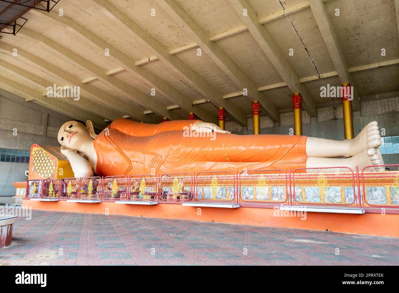 Wat Phothivihan in Tumpat Kelantan hat den größten liegenden oder ...