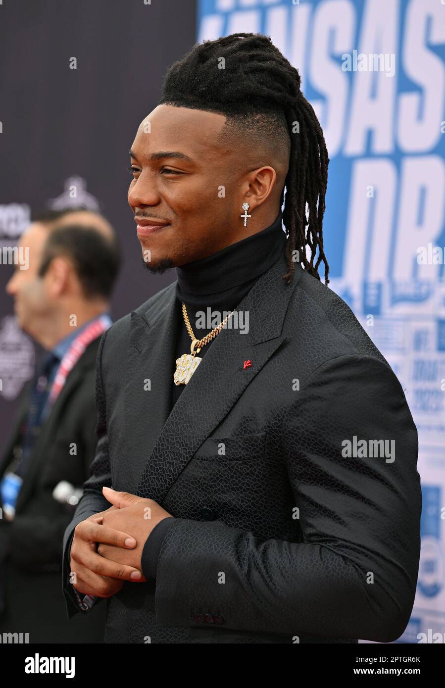 Bijan Robinson begibt sich am 27. April 2023 im National WWI Museum and ...