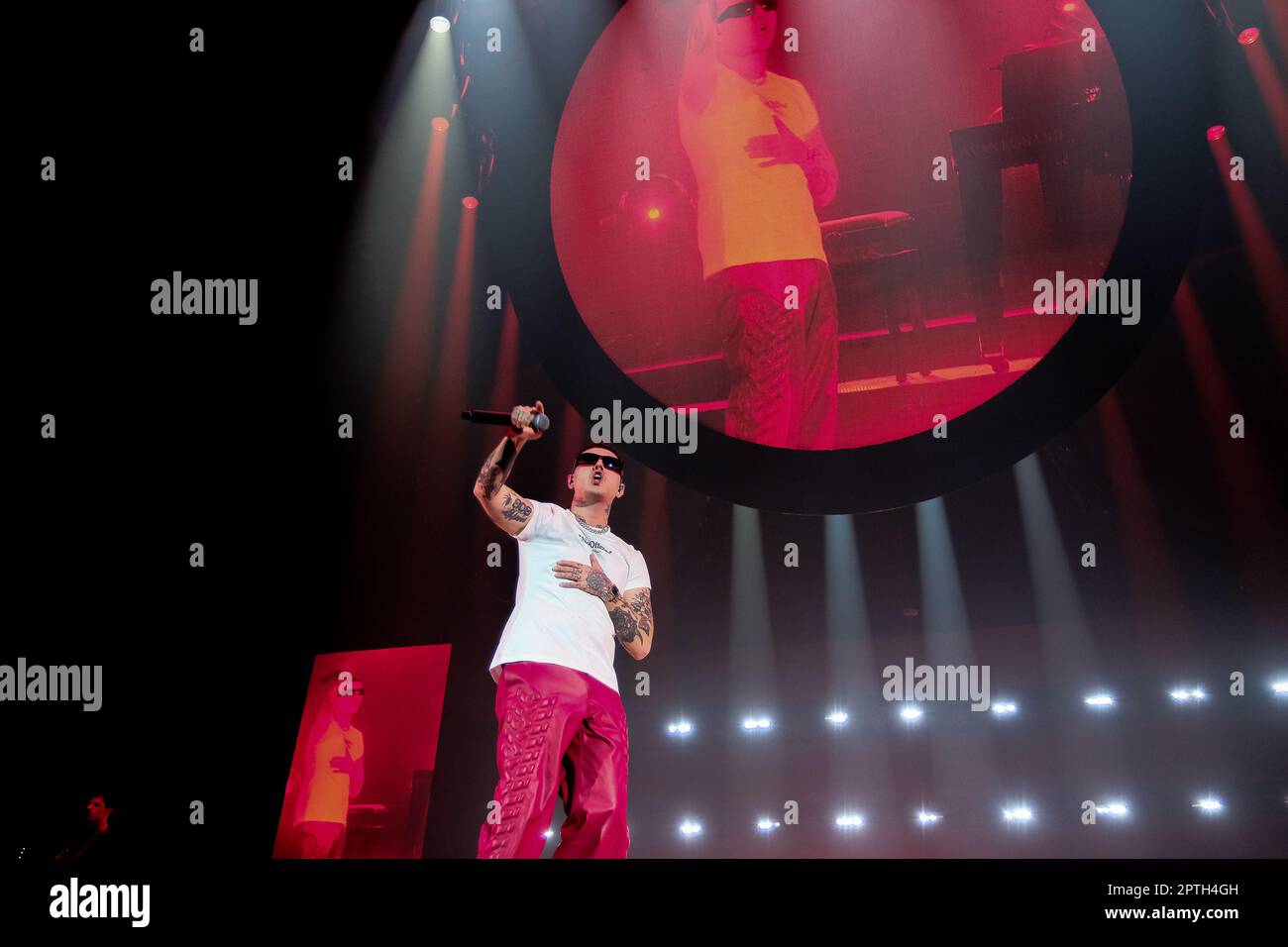 Lazza rapper -Fotos und -Bildmaterial in hoher Auflösung – Alamy