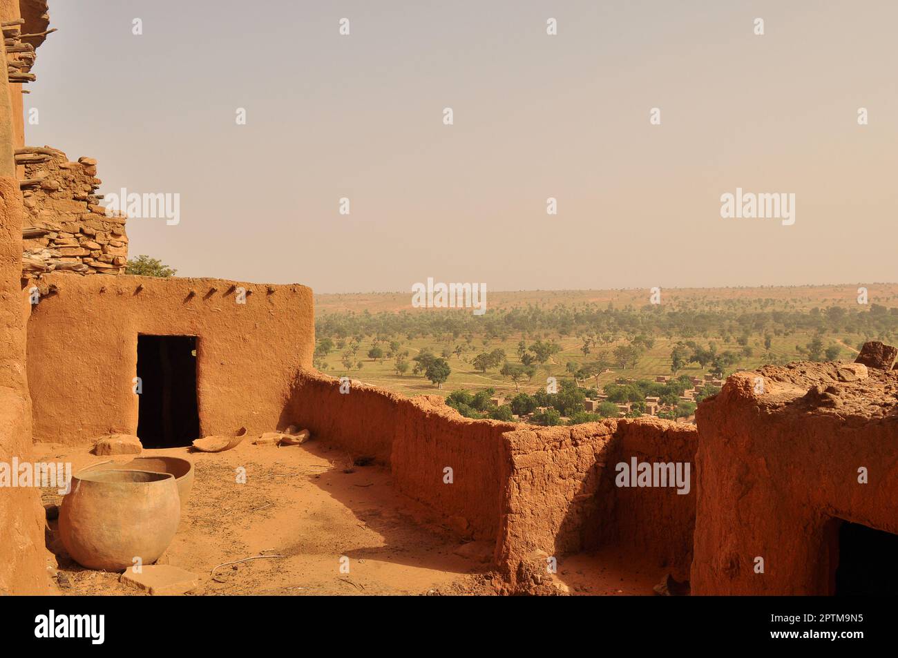 Falaise de bandiagara unesco -Fotos und -Bildmaterial in hoher ...