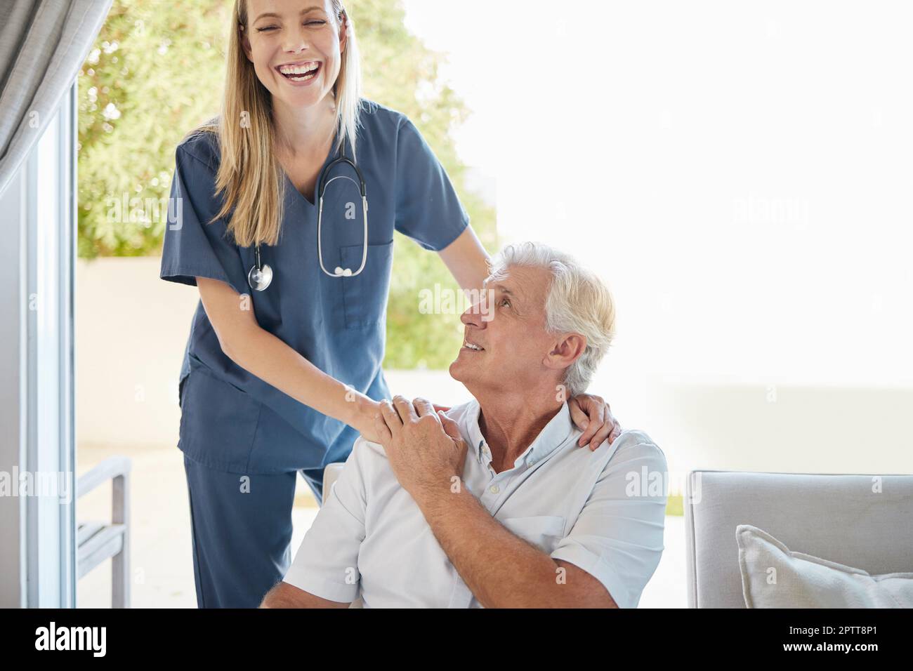 Bindung zwischen arzt und patient -Fotos und -Bildmaterial in hoher ...