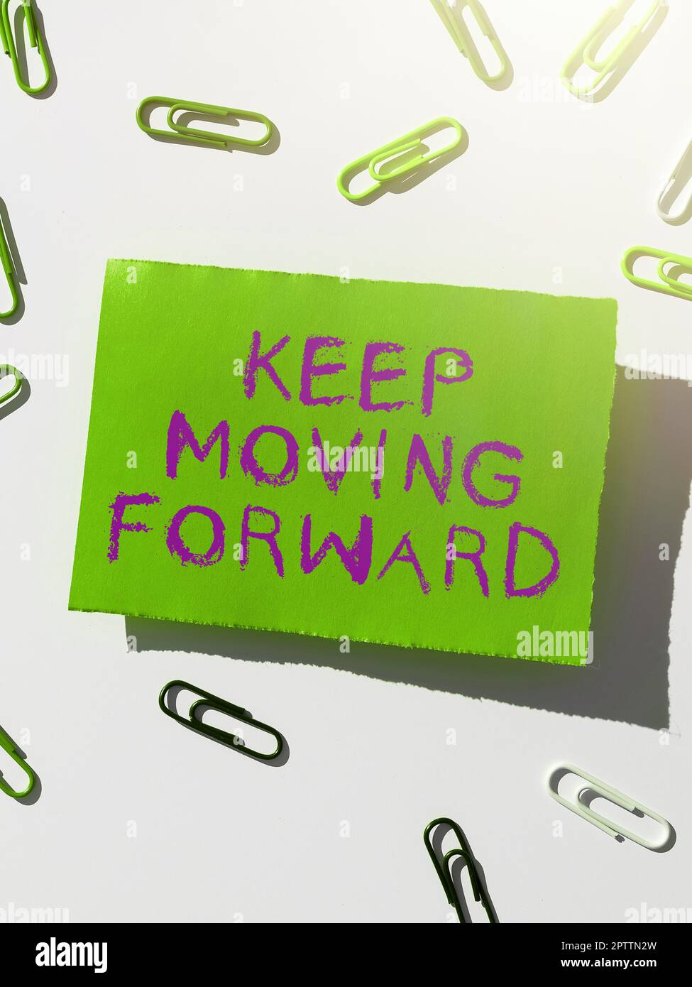 Inspiration zeigt Zeichen Weitermachen, Konzept bedeutet Einladung ...