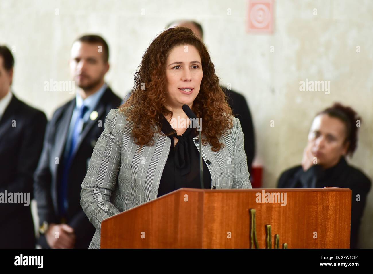 Brasília, DF - 28.04.2023: LULA REAJUSTA SALÁRIOS SERVIDORES FEDERAIS ...