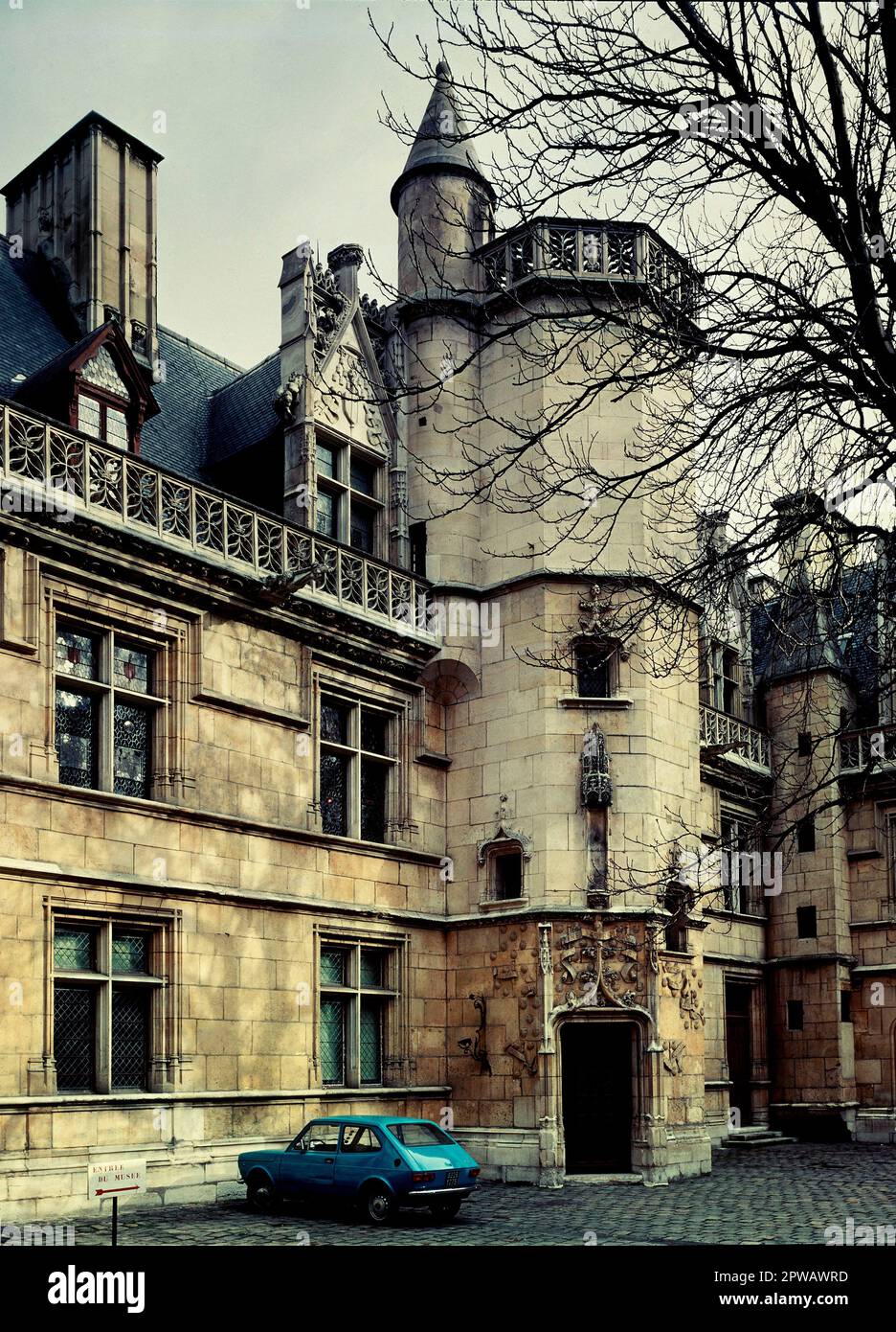HOTEL DE LOS ABATES DE CLUNY - MUSEO NACIONAL DE LA EDAD MEDIA Y DE LAS ...